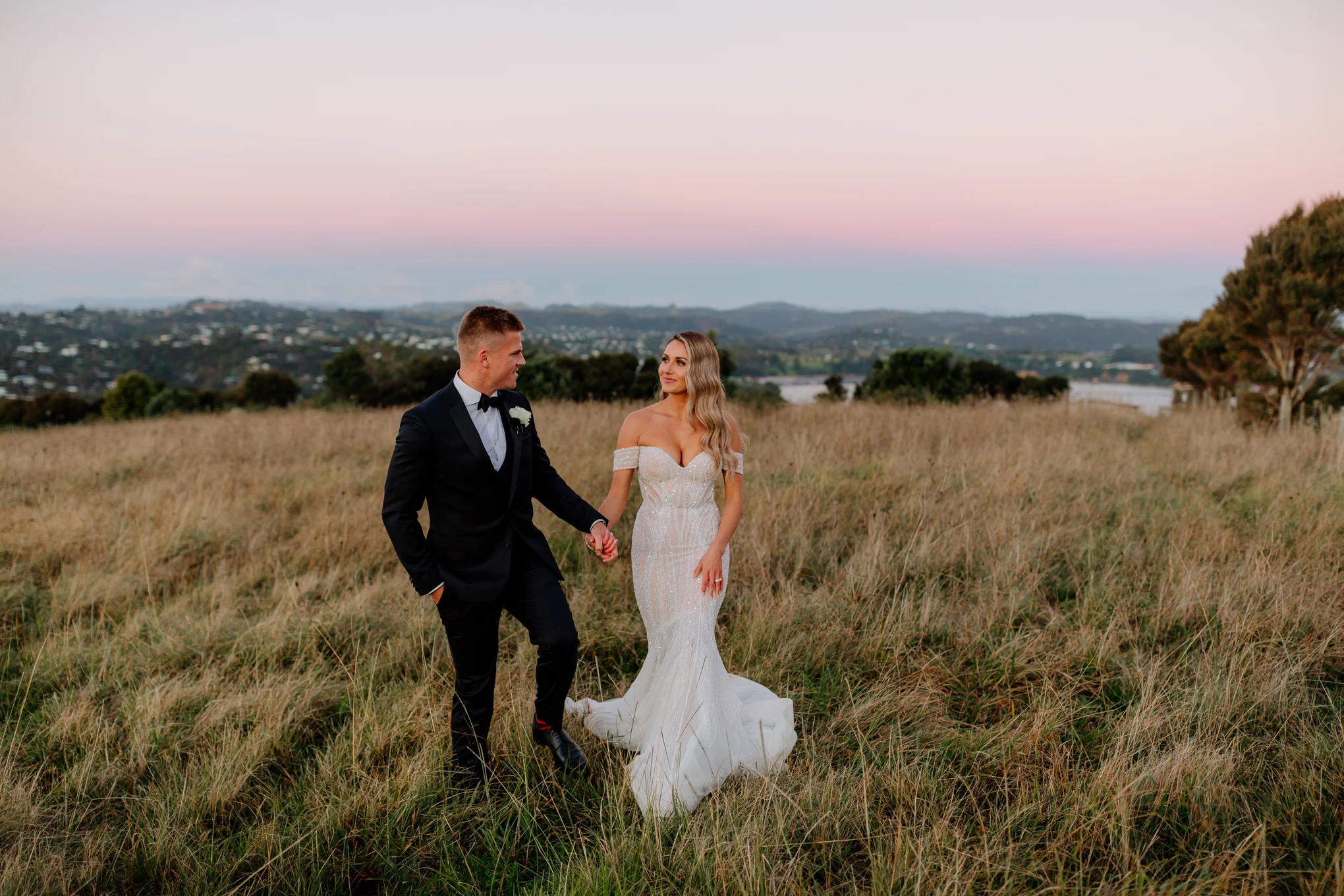 Fay Carey // Auckland Wedding Photographer