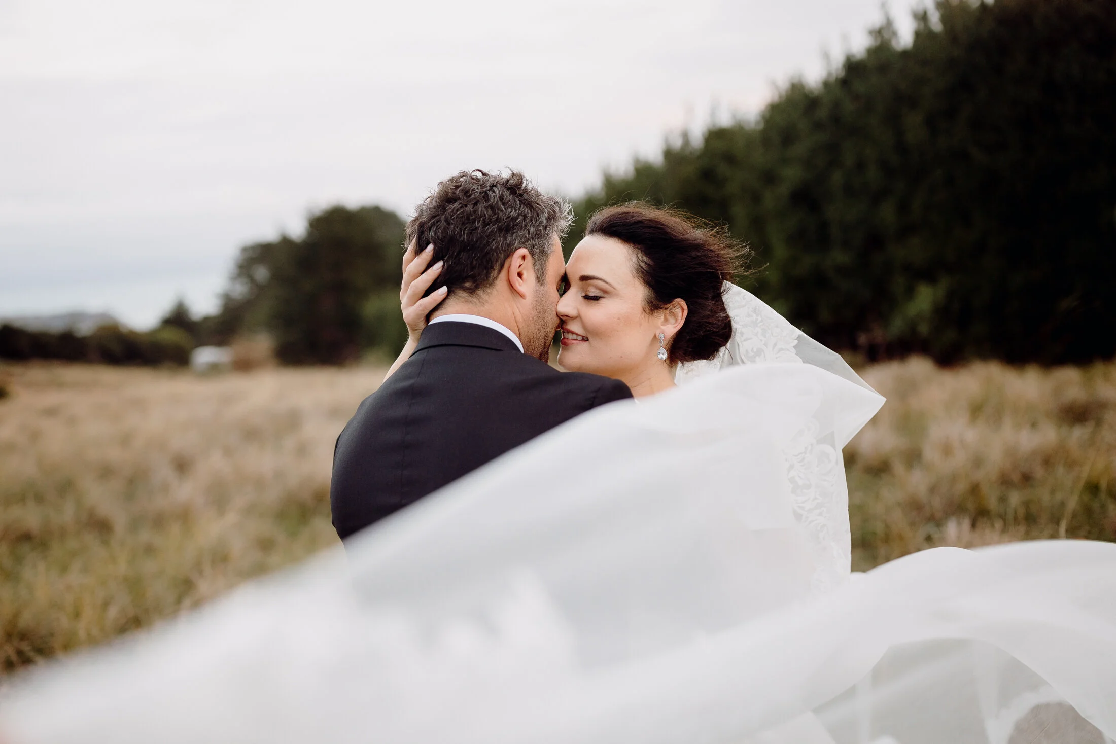 Fay Carey // Auckland Wedding Photographer