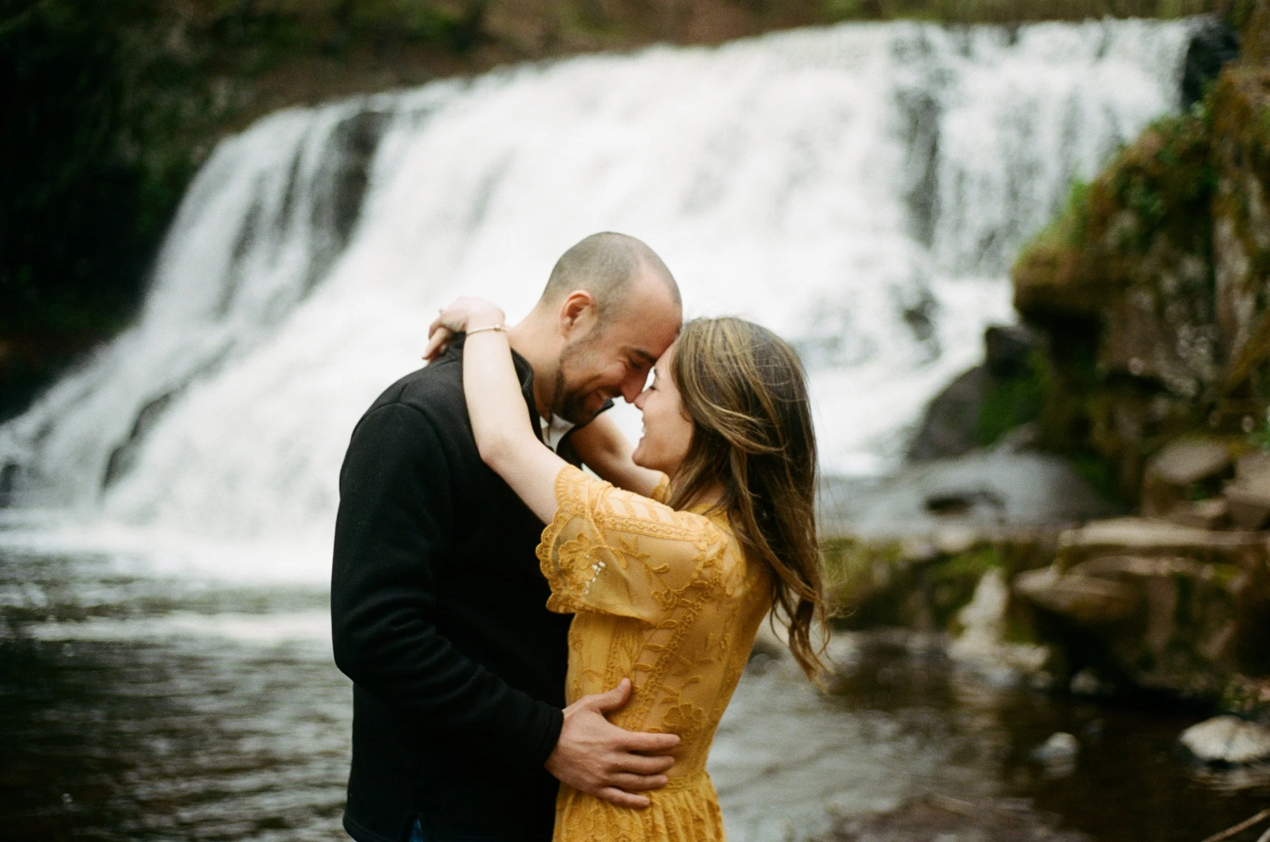 MEL TATA PHOTOGRAPHY