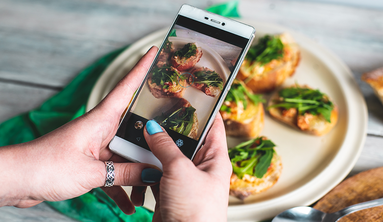 5 Ways to Build Creative Instagram Stories for Your Restaurant — The Rail