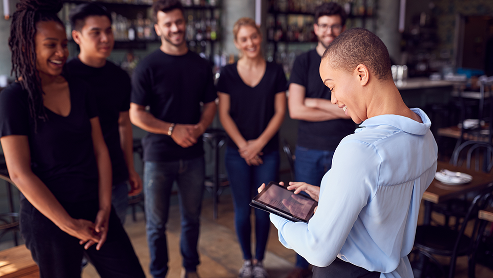 A Restaurant Owner’s Guide to Customer Profiles with Examples — The Rail