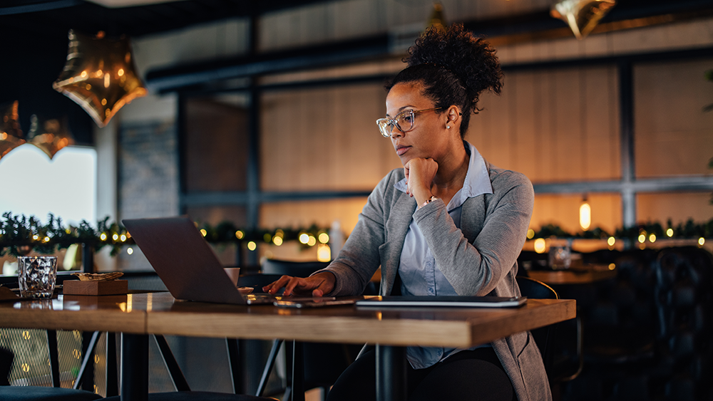 How Restaurant Management Software Creates Happier Customers — The Rail