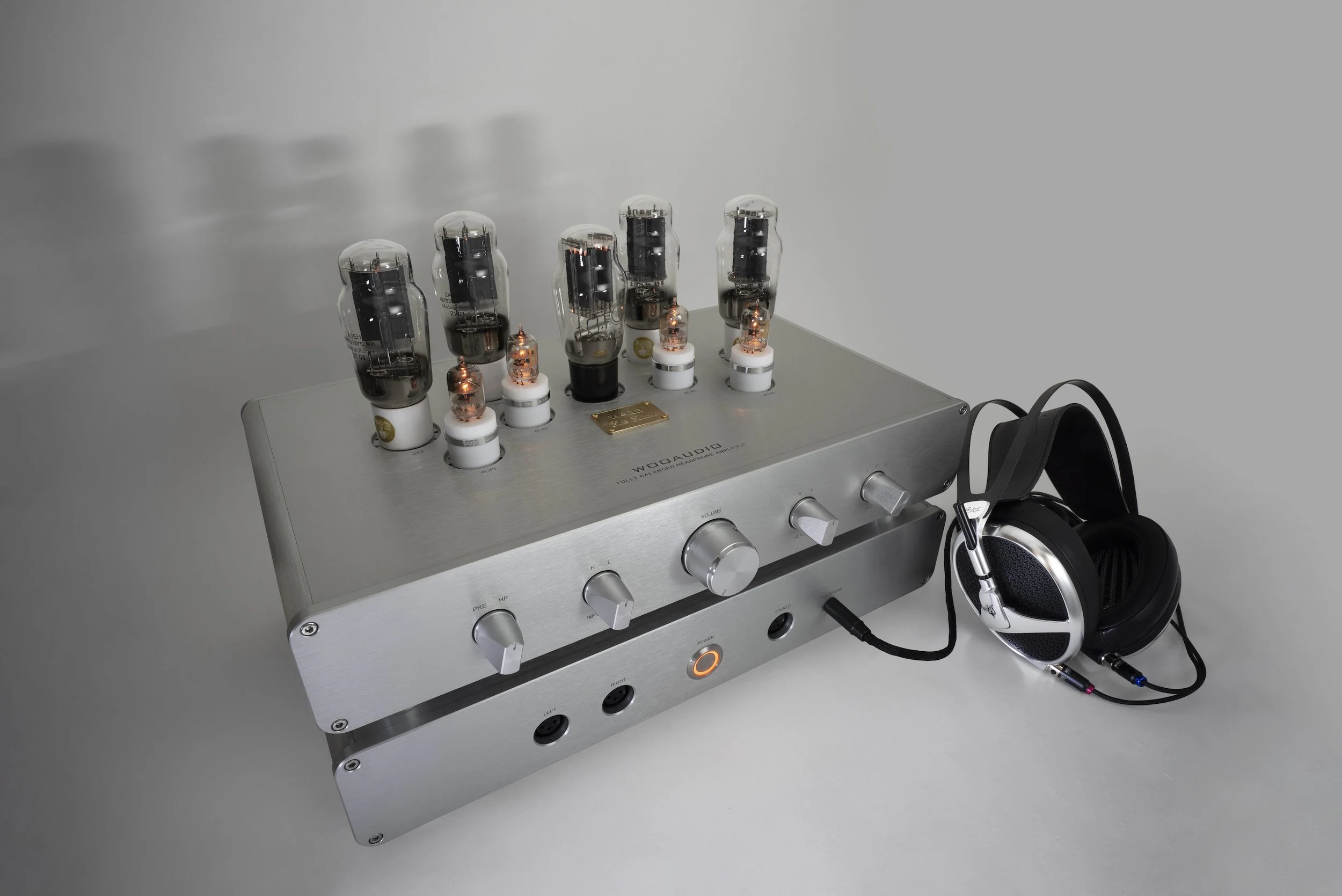 WA33 Fully-balanced Headphone Amp/Preamplifier — Woo Audio