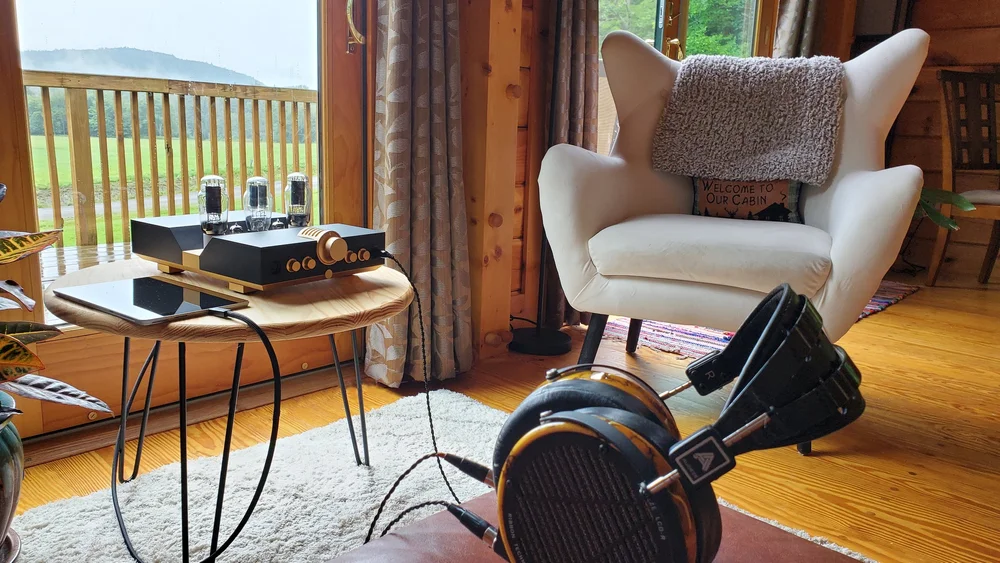 WA23 LUNA Tube Headphone Amplifier / Preamplifier (available to demo) – AudioVision San Francisco