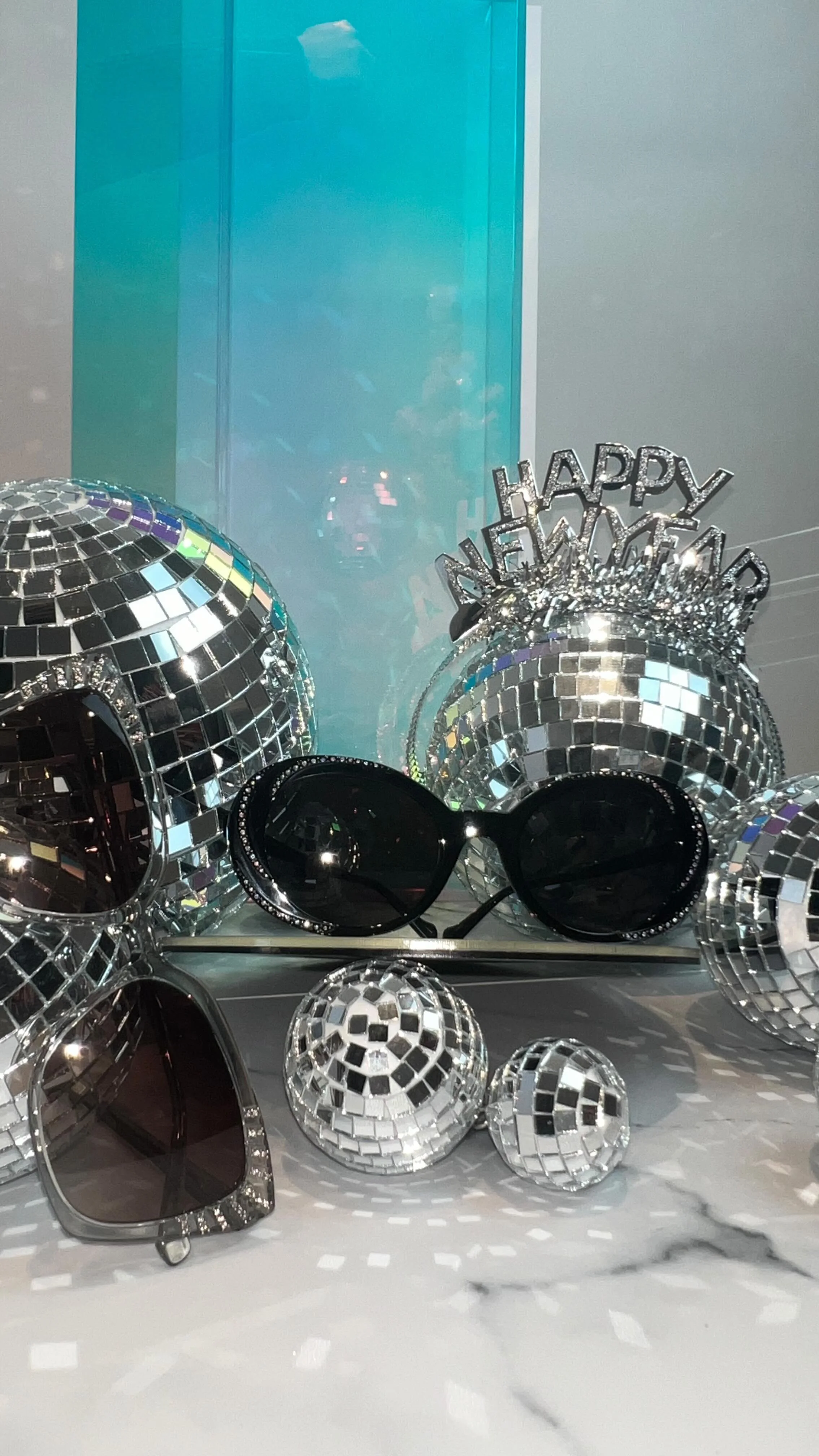 Store hours of operation and Direct Billing information — Roberts ...