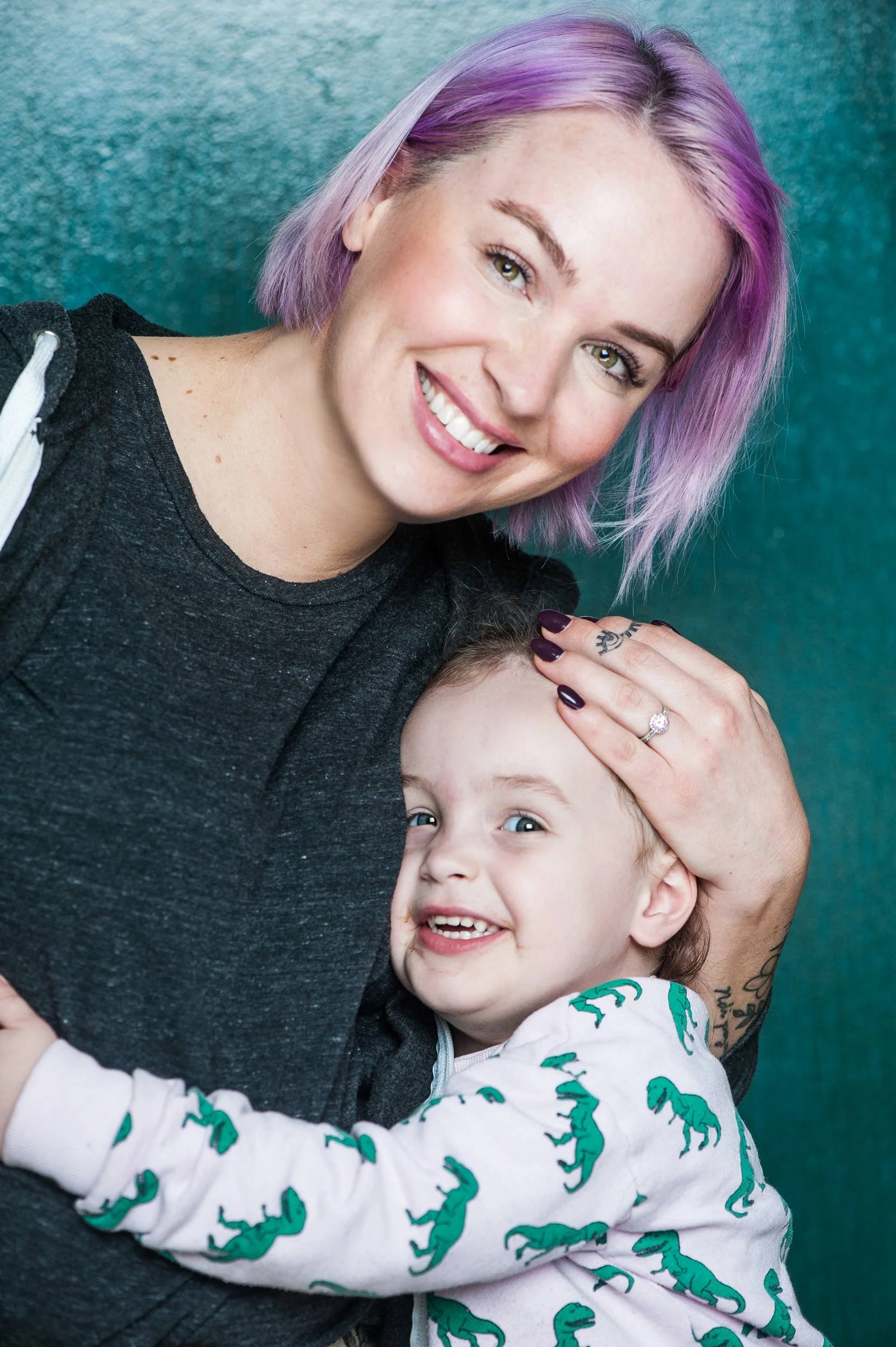 Amy Harper's Instagram, Twitter & Facebook on IDCrawl