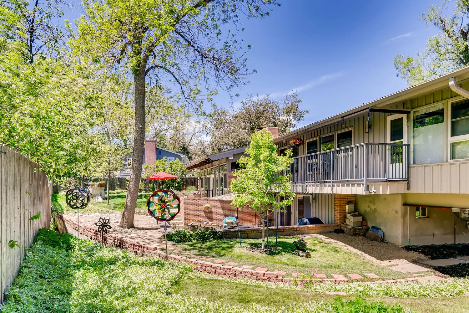 200 Fair Place Photo Gallery — Jon Hatch