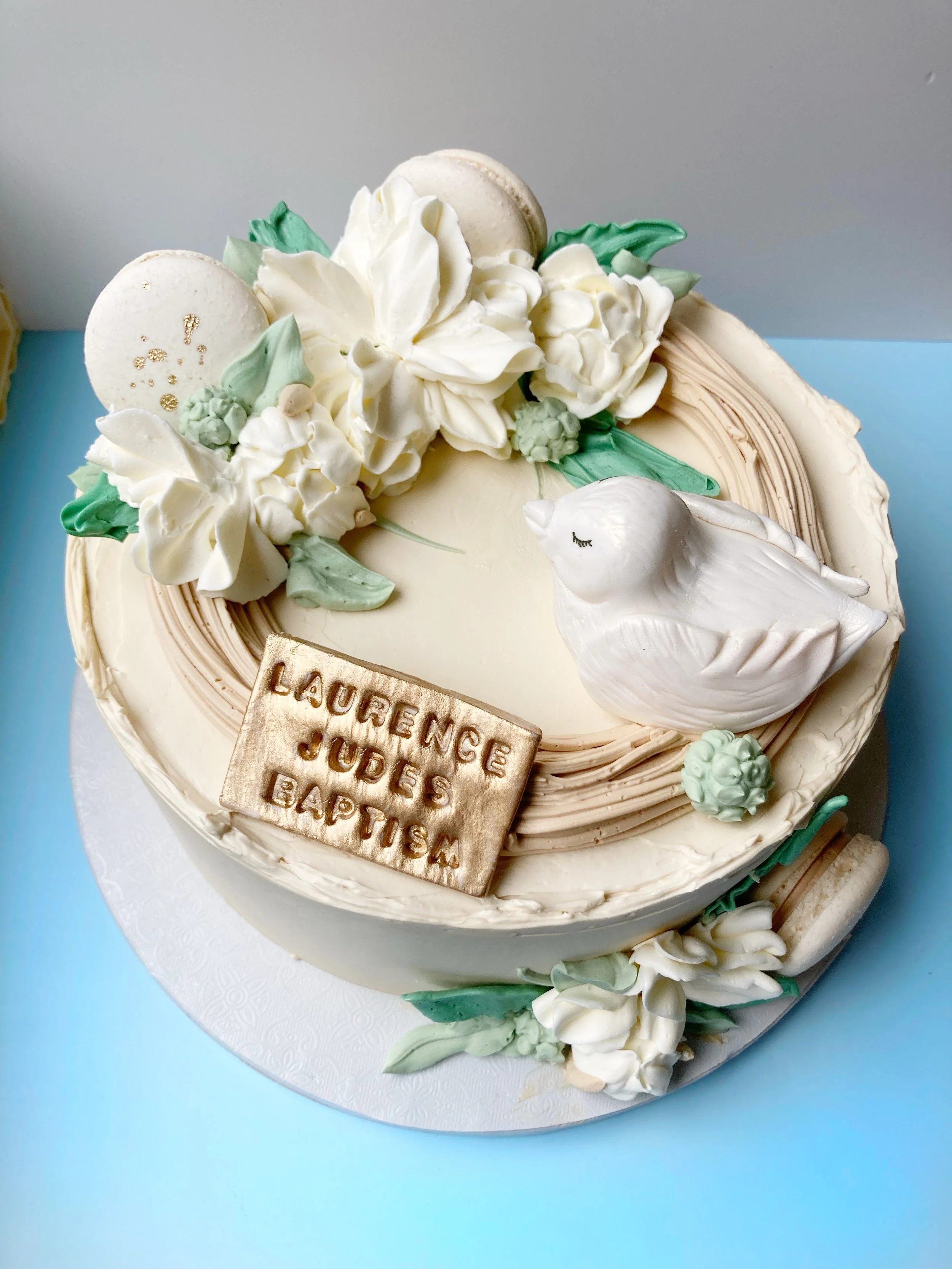 Order Custom Cakes — Bells Pastries