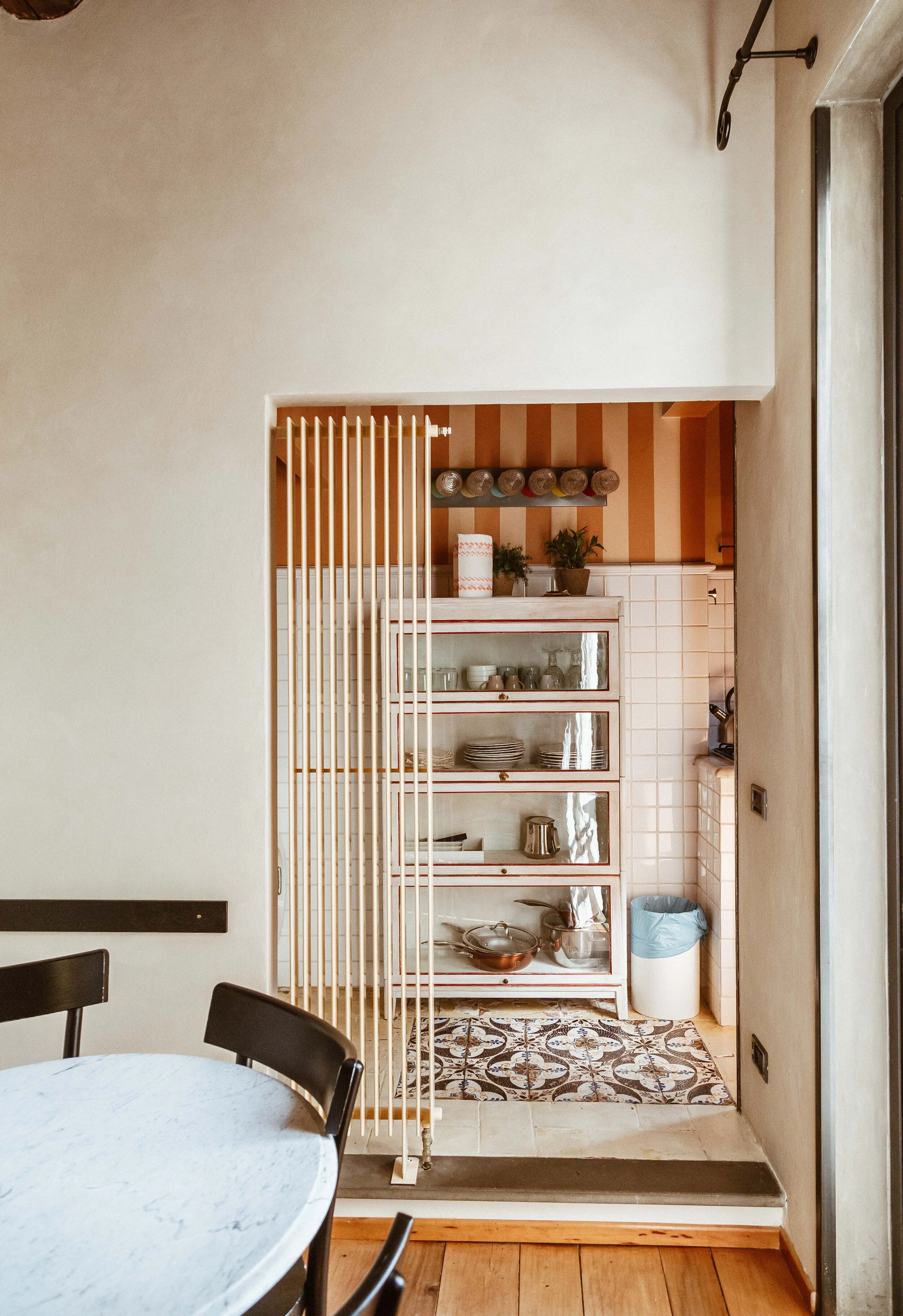 Cosy Italian Kitchen & Dining area — Brantuo Studio