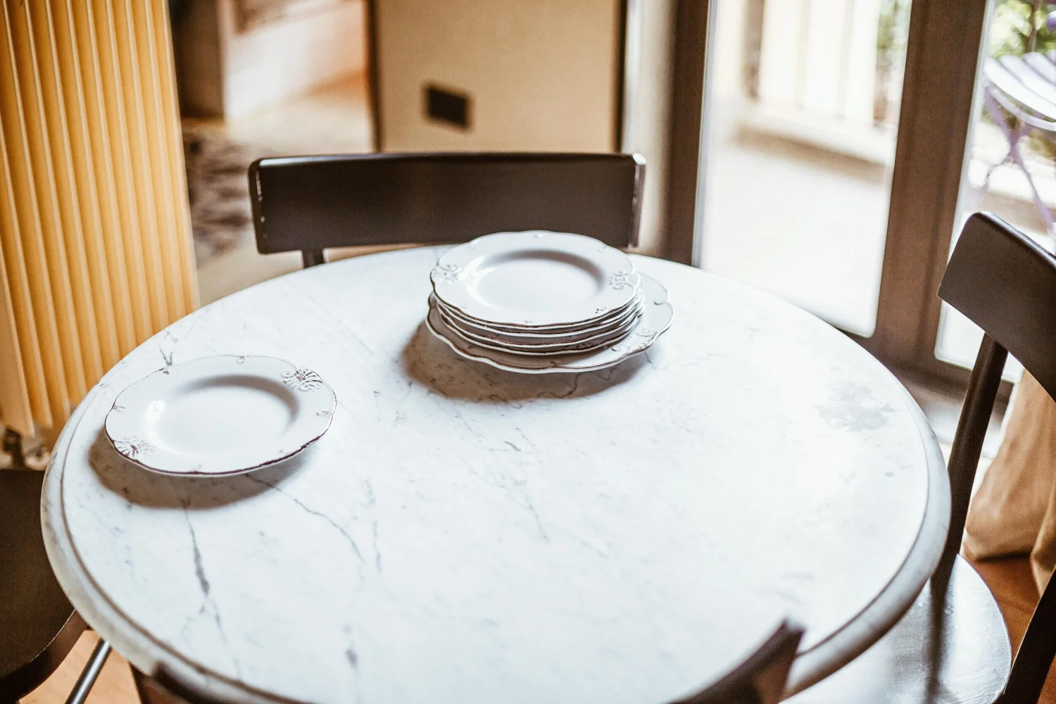 Cosy Italian Kitchen & Dining area — Brantuo Studio