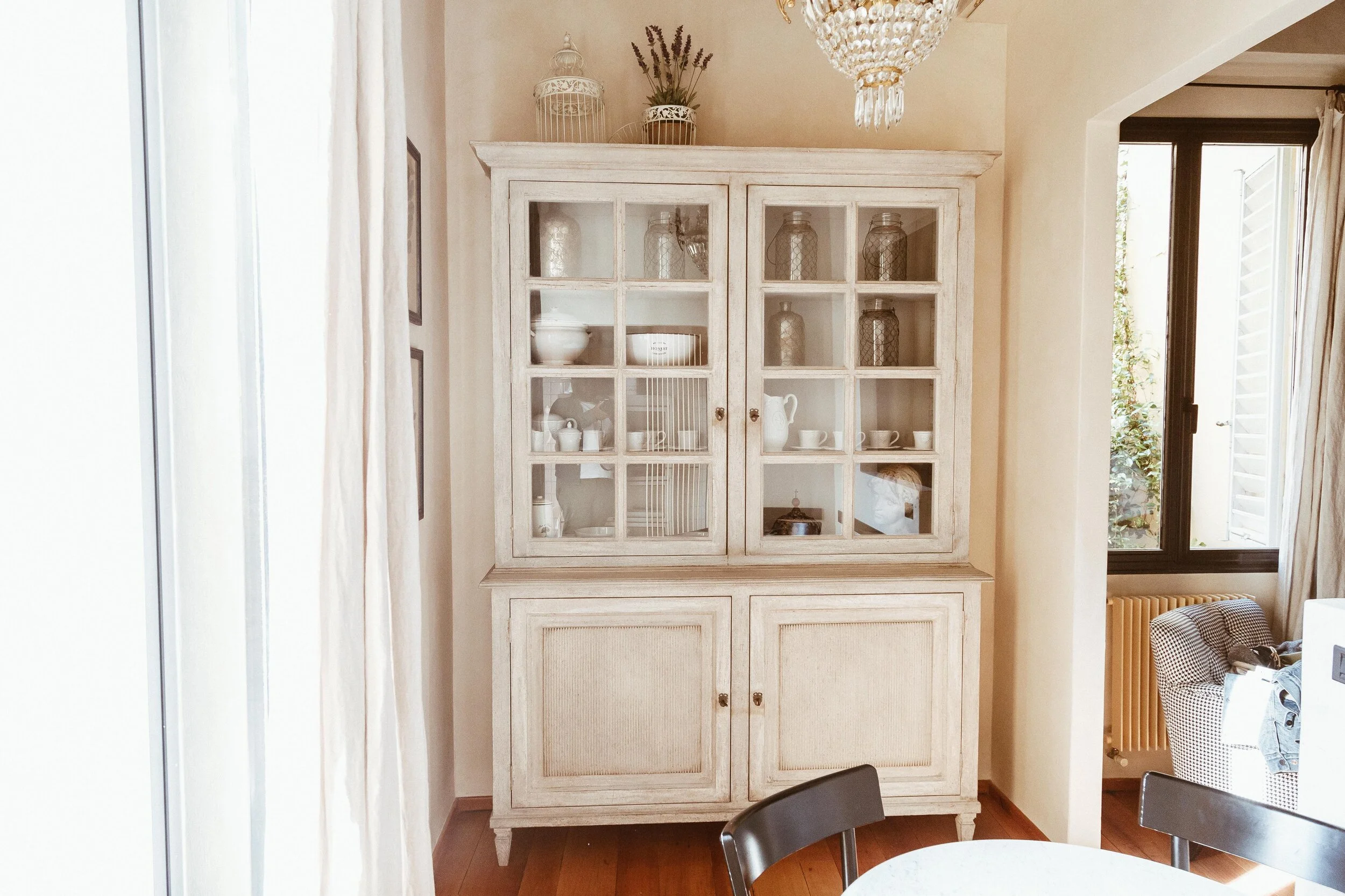 Cosy Italian Kitchen & Dining area — Brantuo Studio
