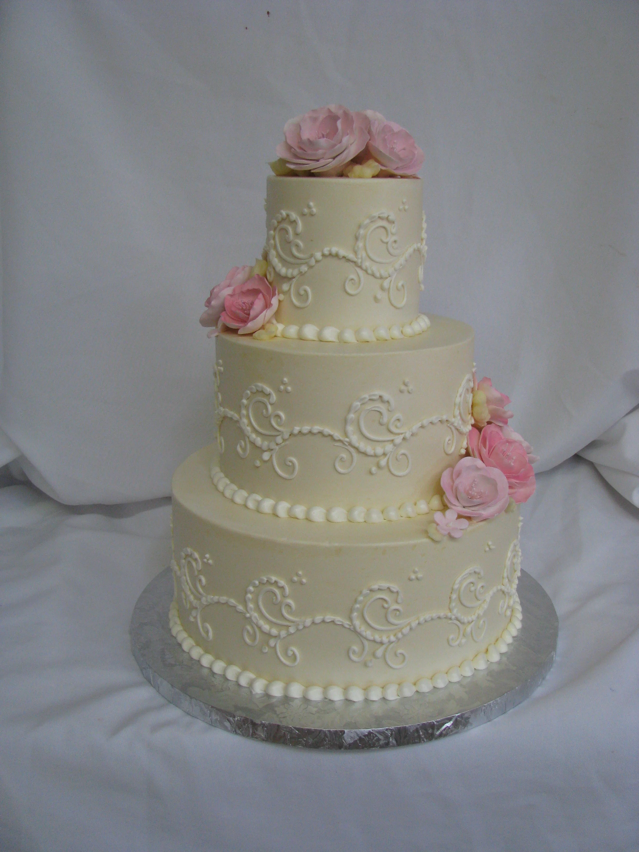 Wedding Cake Bakery in Bellevue & Seattle WA | Cakes By Crème de la Crème