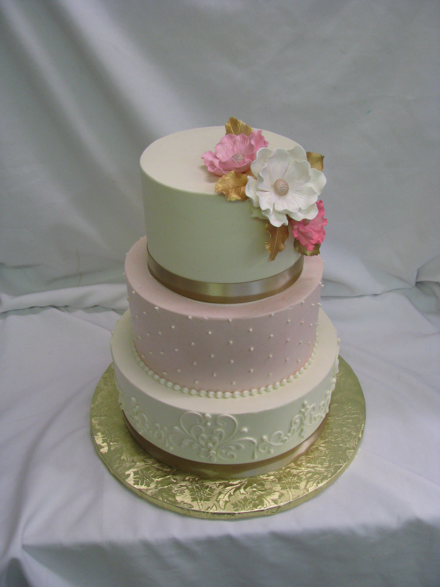 Wedding Cake Bakery in Bellevue & Seattle WA | Cakes By Crème de la Crème