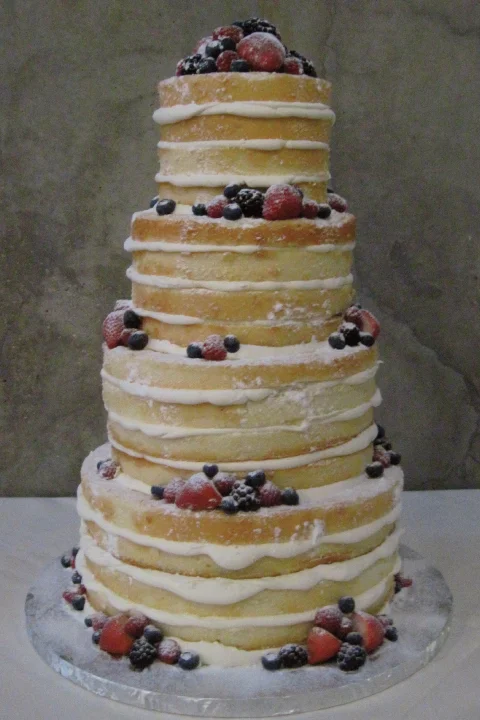 Wedding Cakes, Anniversary Cakes & Cupcake Trays in Seattle WA | Cakes ...