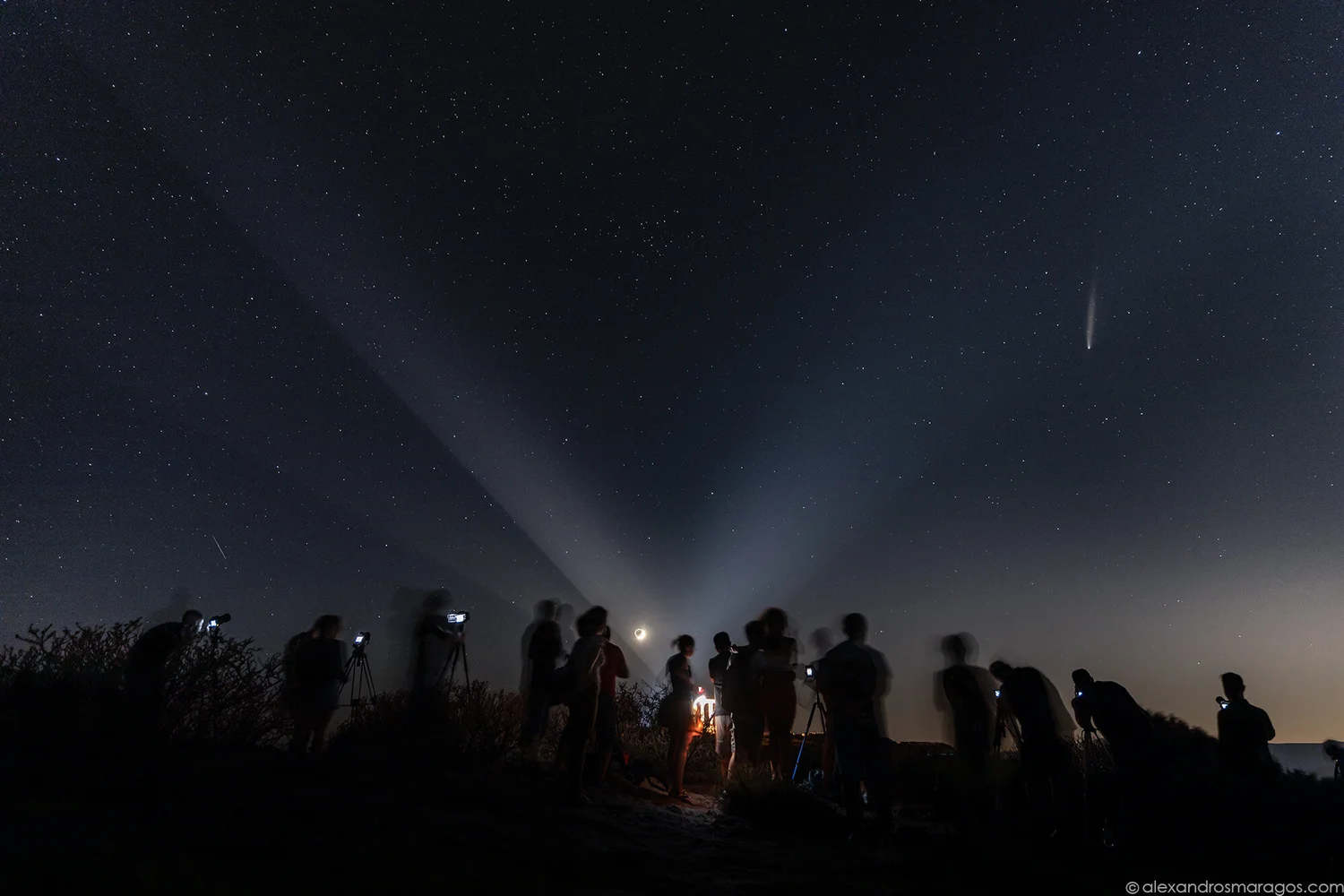 Comet NEOWISE over the Temple of Poseidon, Cape Sounio, Greece ...