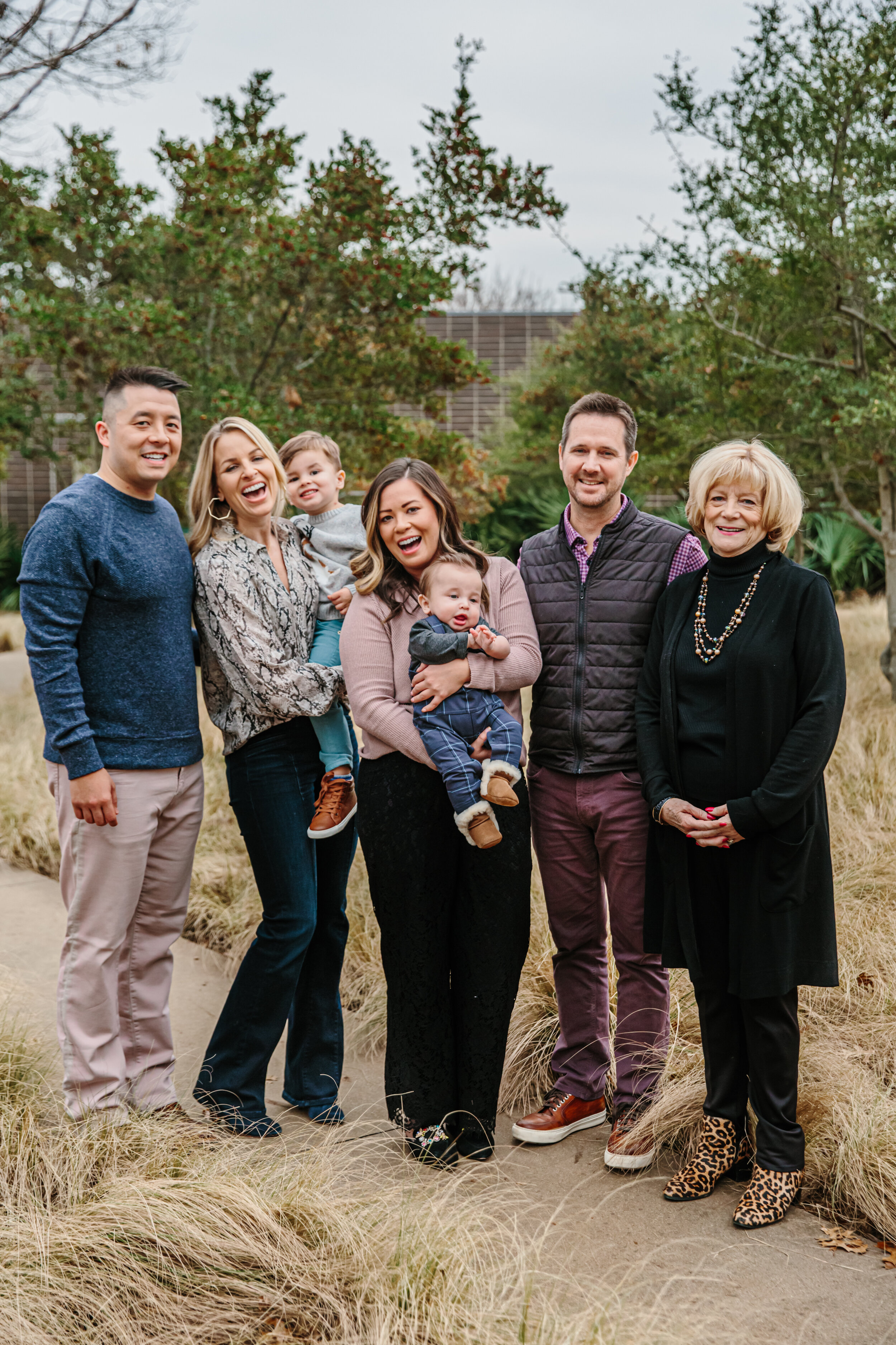 Yee Family — tarin frantz
