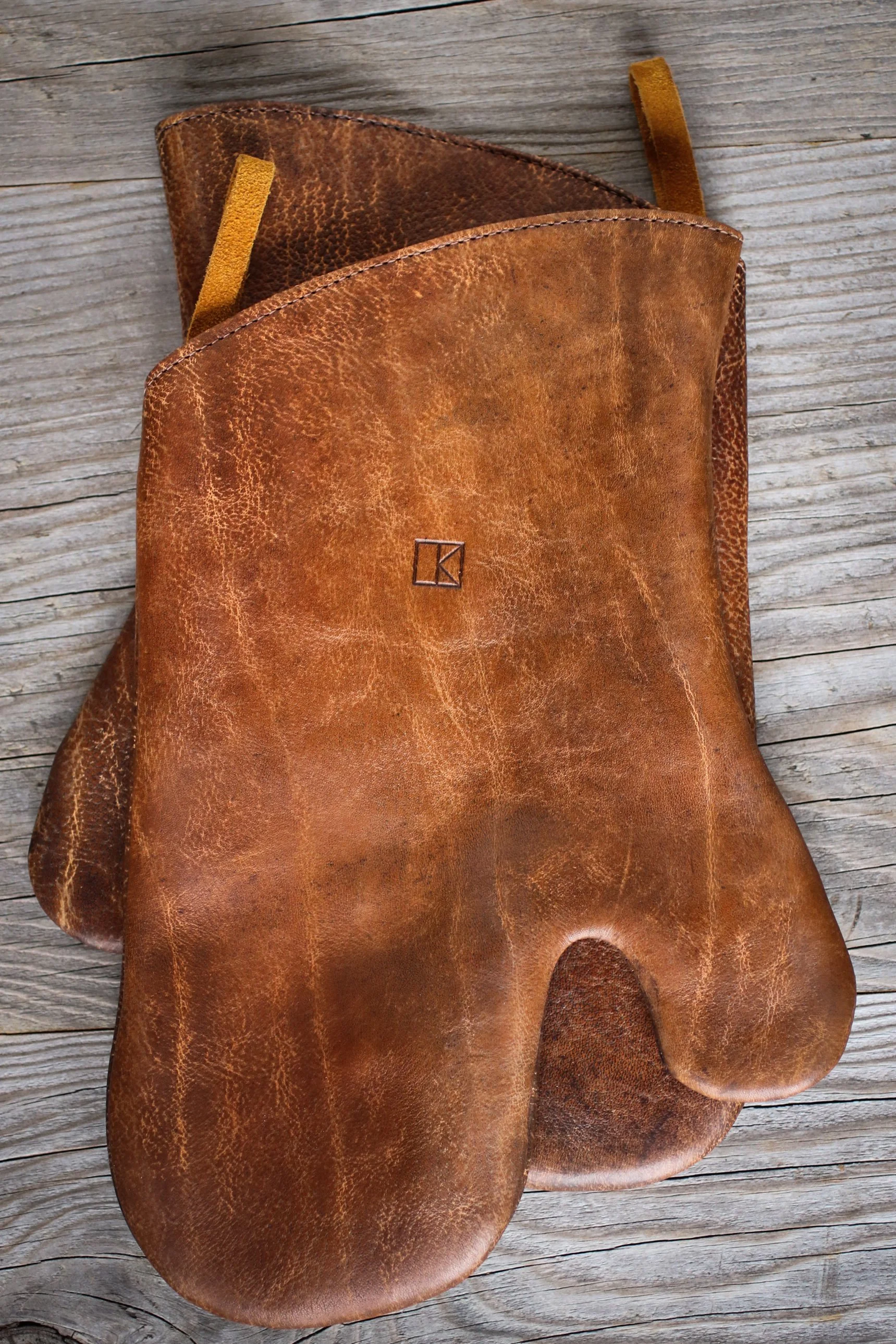 Linny Kenney Leather - Sustainable, Natural Leather Design