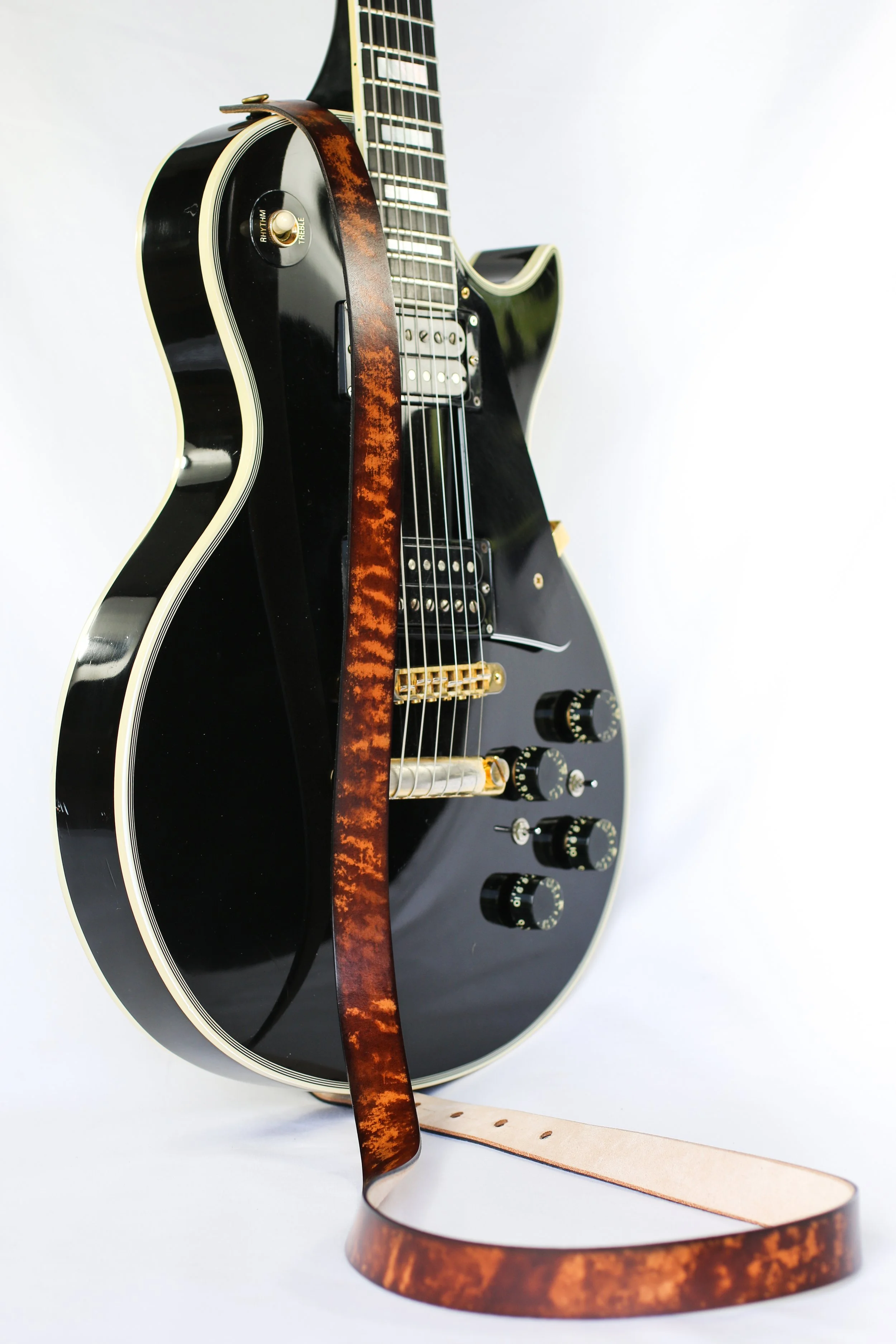 Skinny Italian Leather Guitar Strap in Old Timber — Linny Kenney