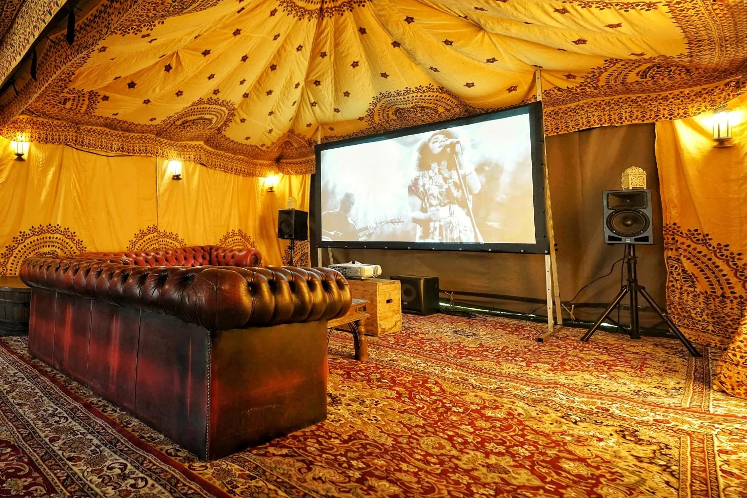 Resonate Events - Back Garden Cinema Hire