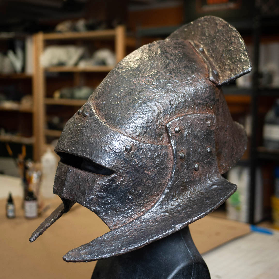 Uruk-hai Swordsman Helm, Lord of the Rings — Modulus Props