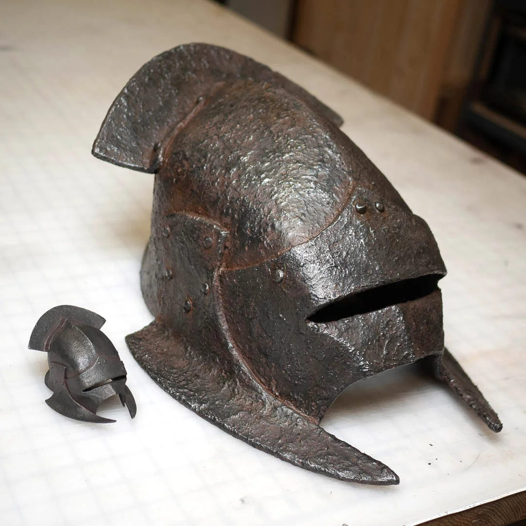 Uruk-hai Swordsman Helm, Lord of the Rings — Modulus Props