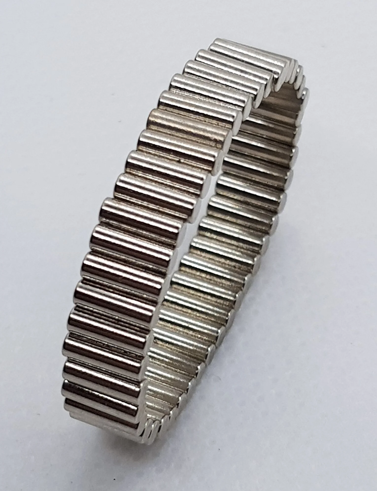 Magnetic Link Rings — Magnets R Us