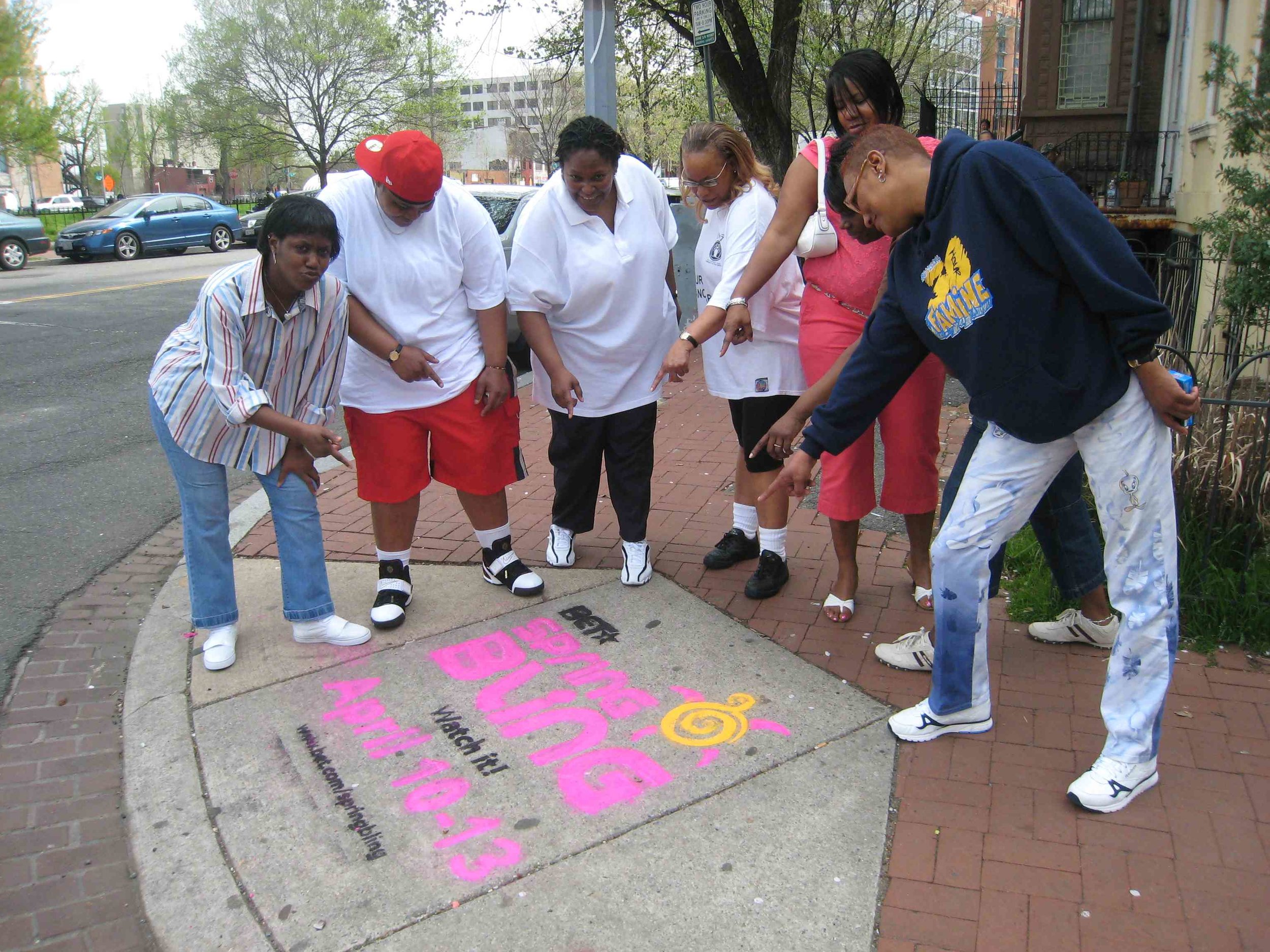 Sidewalk Chalk Art Advertising — Massivemedia