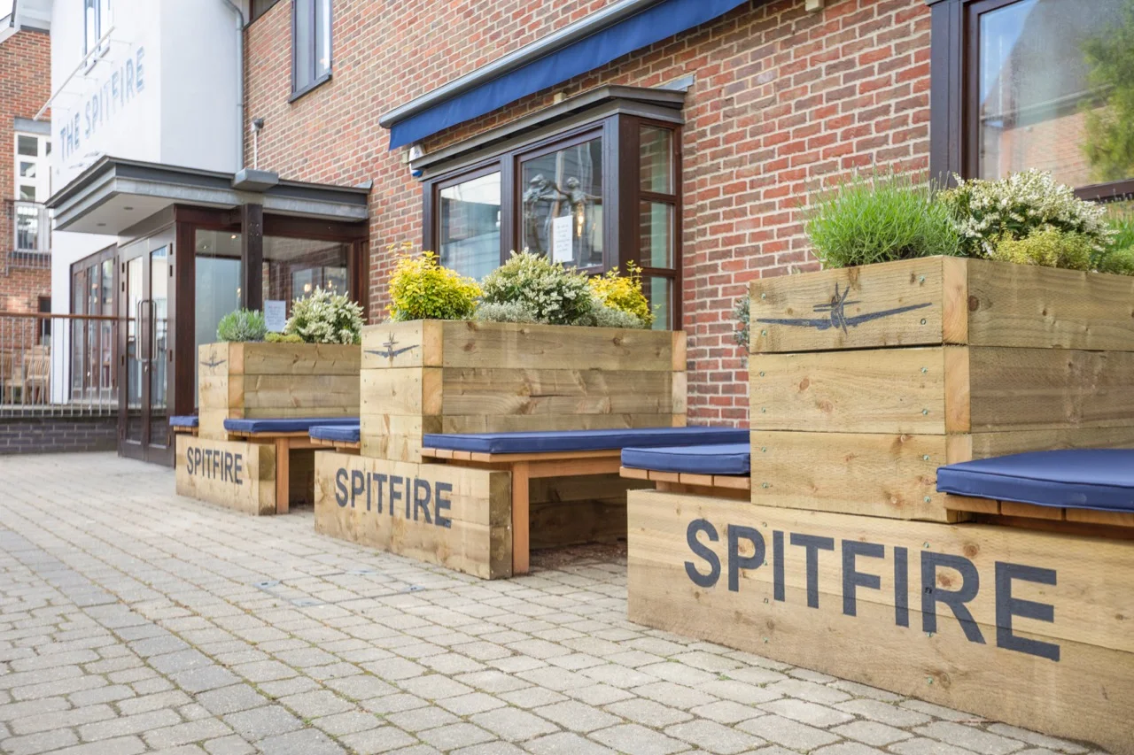 Spitfire, King's Hill | Pub Interior Design — Sampson Associates ...