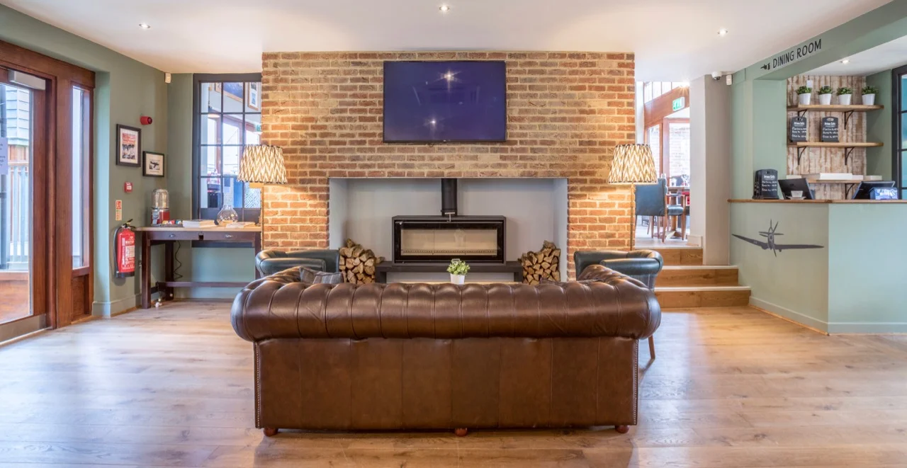 Spitfire, King's Hill | Pub Interior Design — Sampson Associates ...