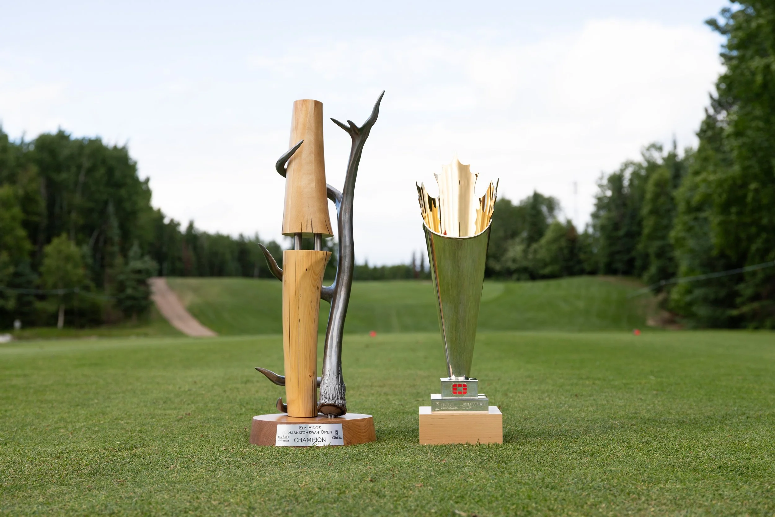 Elk Ridge Resort | Waskesiu Lake Area Hotel & Resort