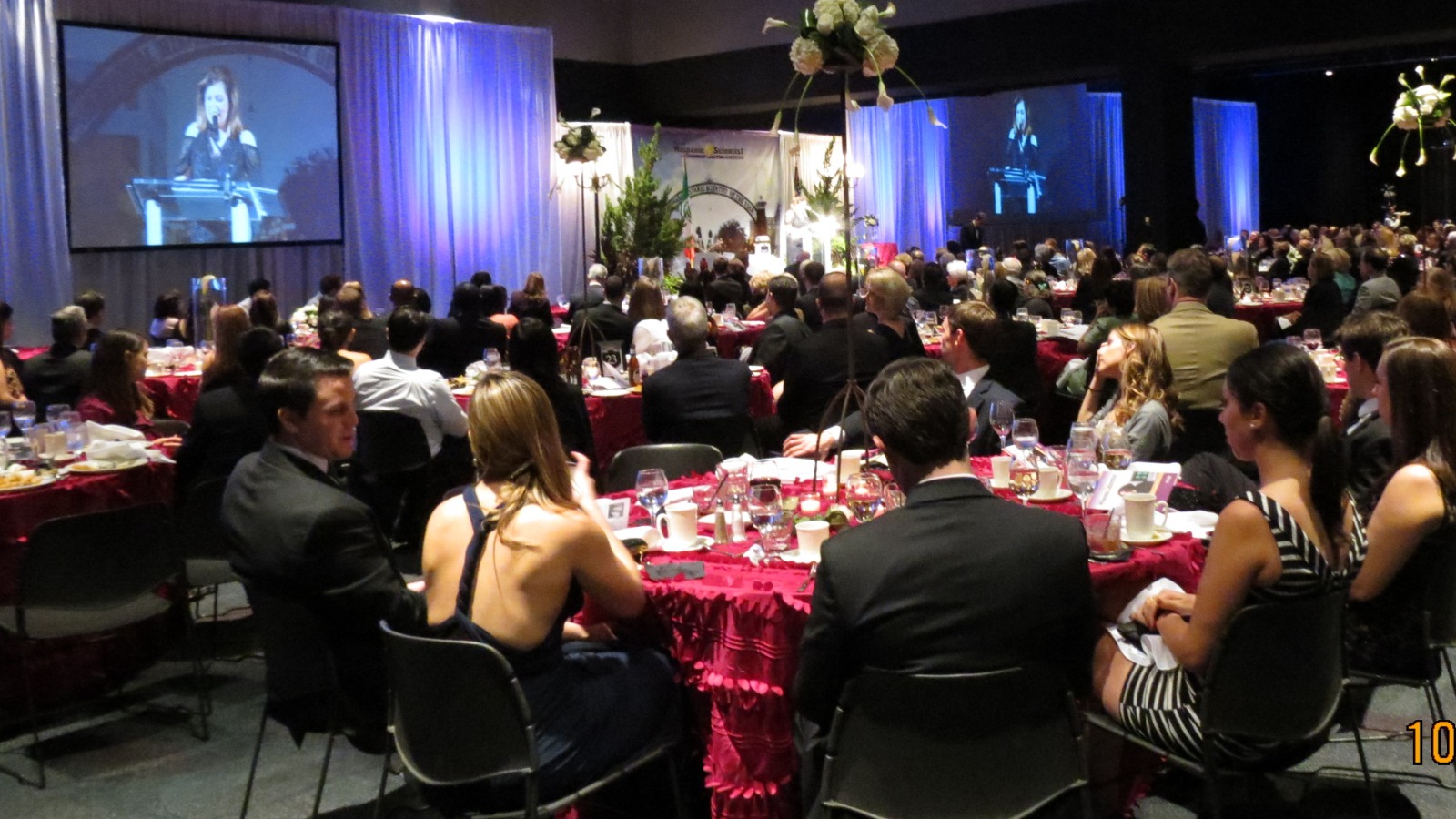 Visual Advantage | Audio Visual Rentals | Meeting & Event Services