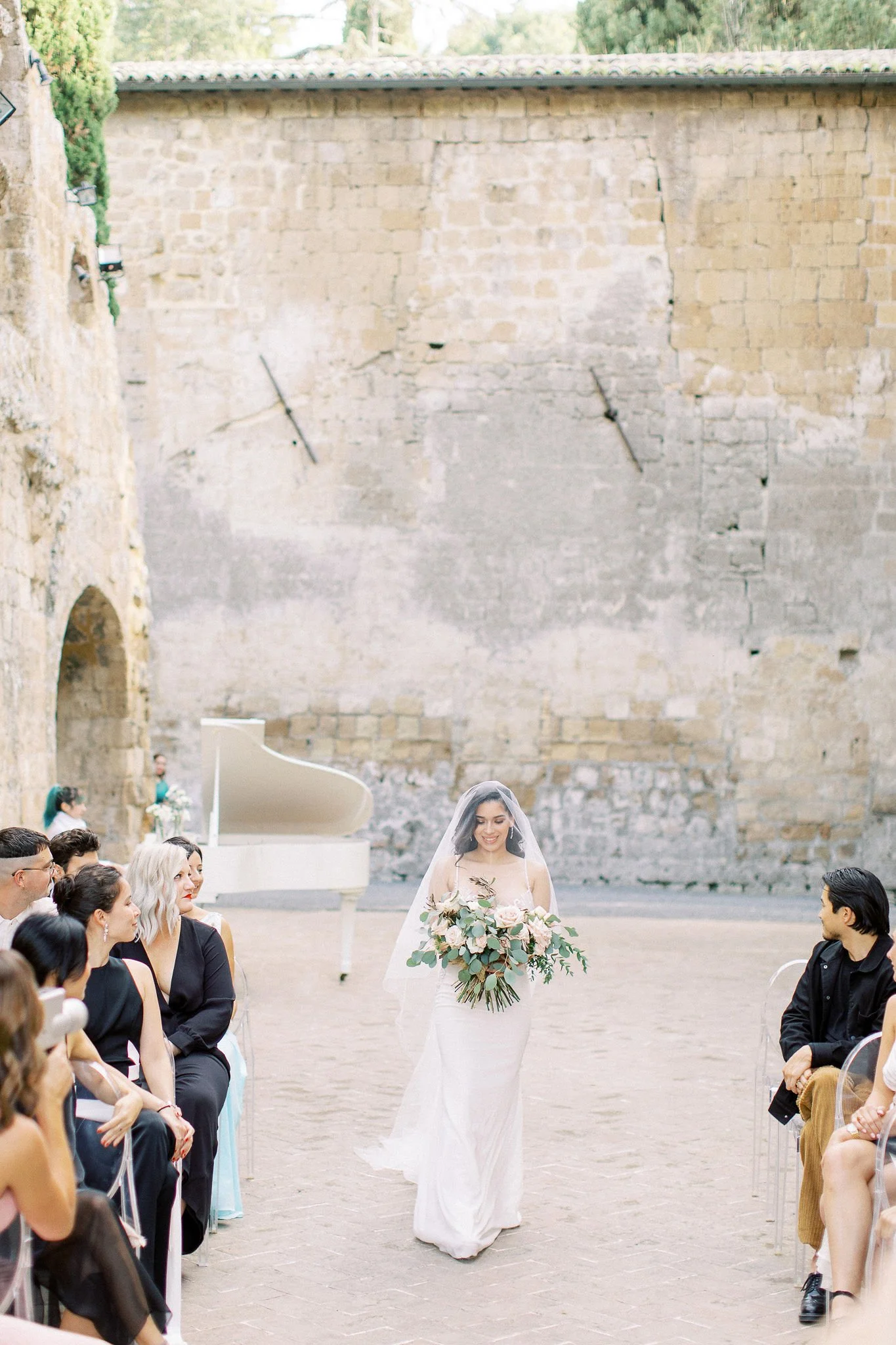 Bliss Wedding Mysteries : What Grooms Feel but Never Say