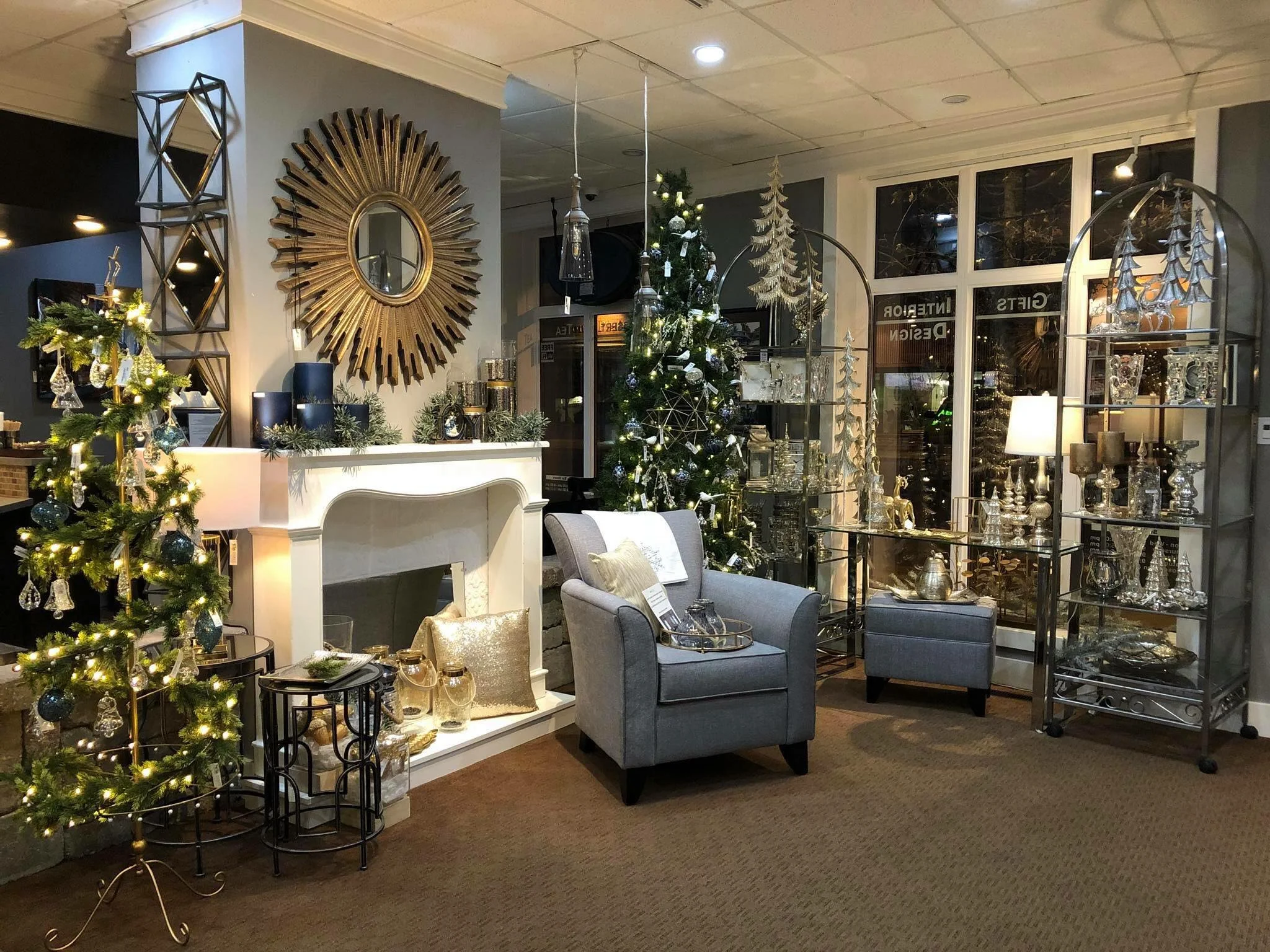 Dara's Luxury Decor and Coffee Bar