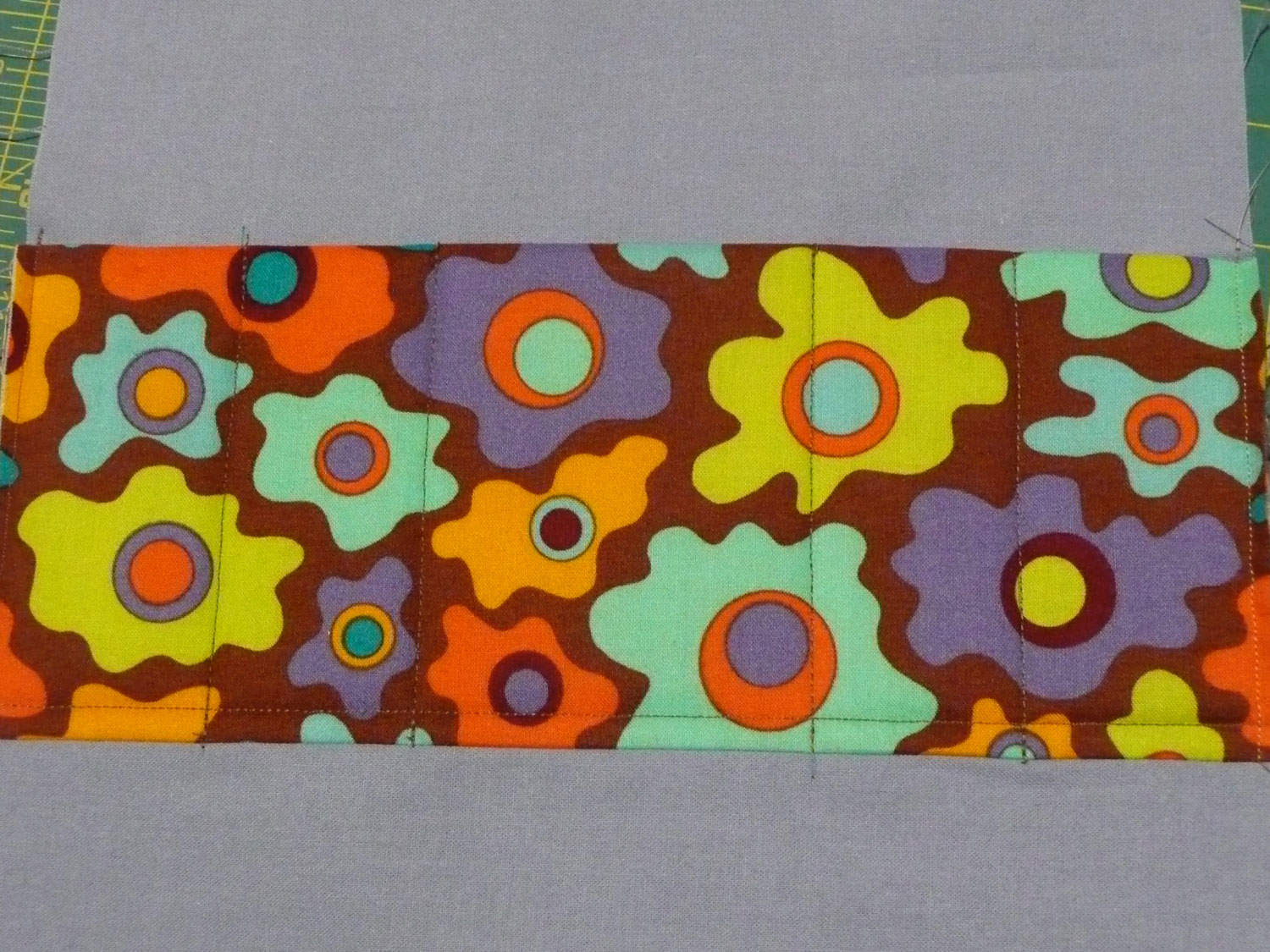 Easy-peasy internal bag pockets — Bloom