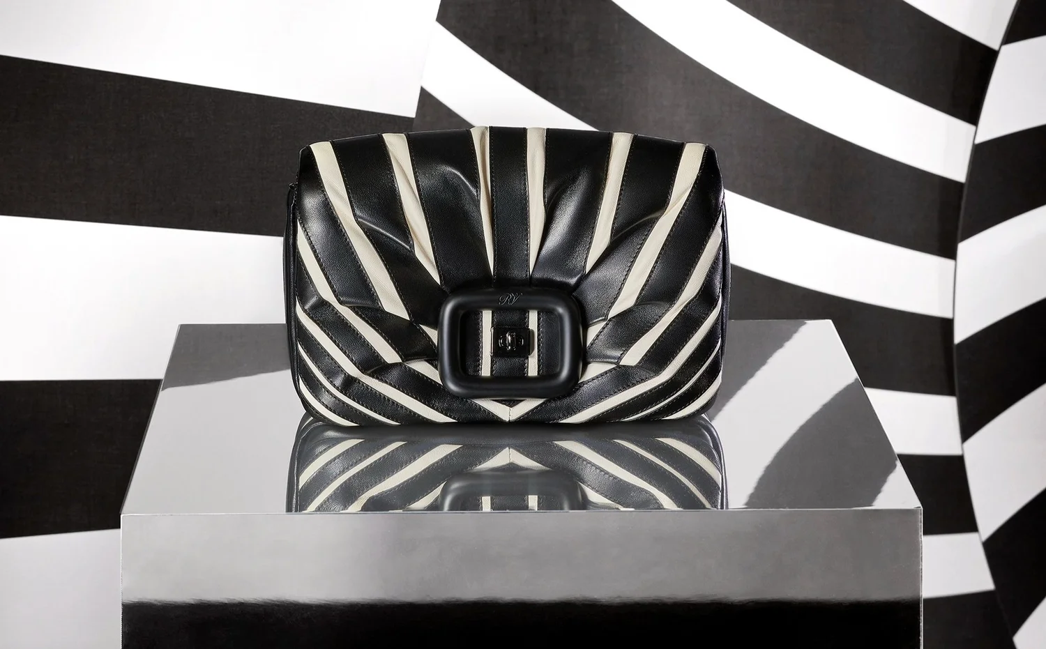 Gherardo Felloni Takes Roger Vivier Back To The 1960s For Their AW24 ...