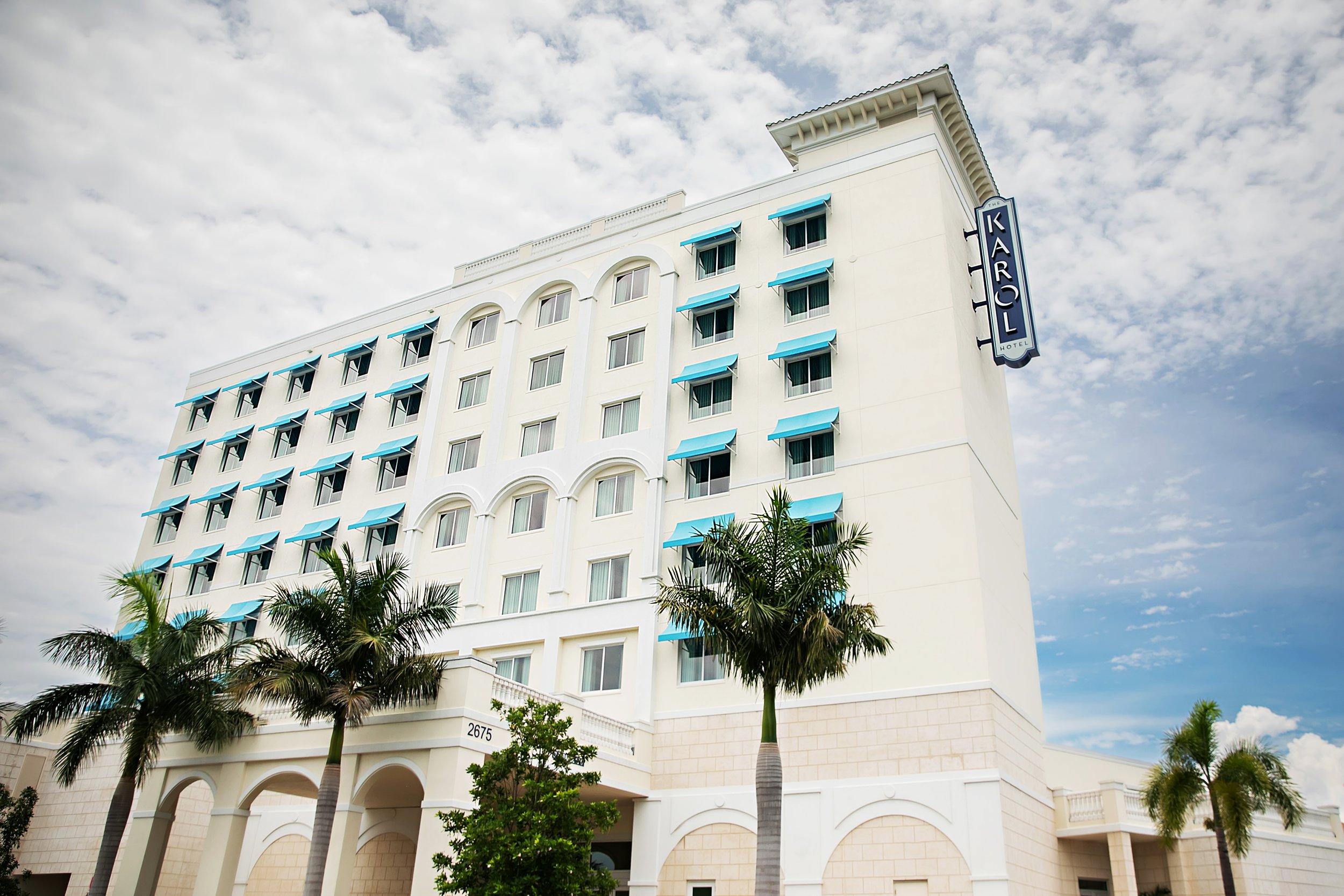 Carrie + Yianni Step Into The Limelight | Holy Trinity Greek Orthodox ...