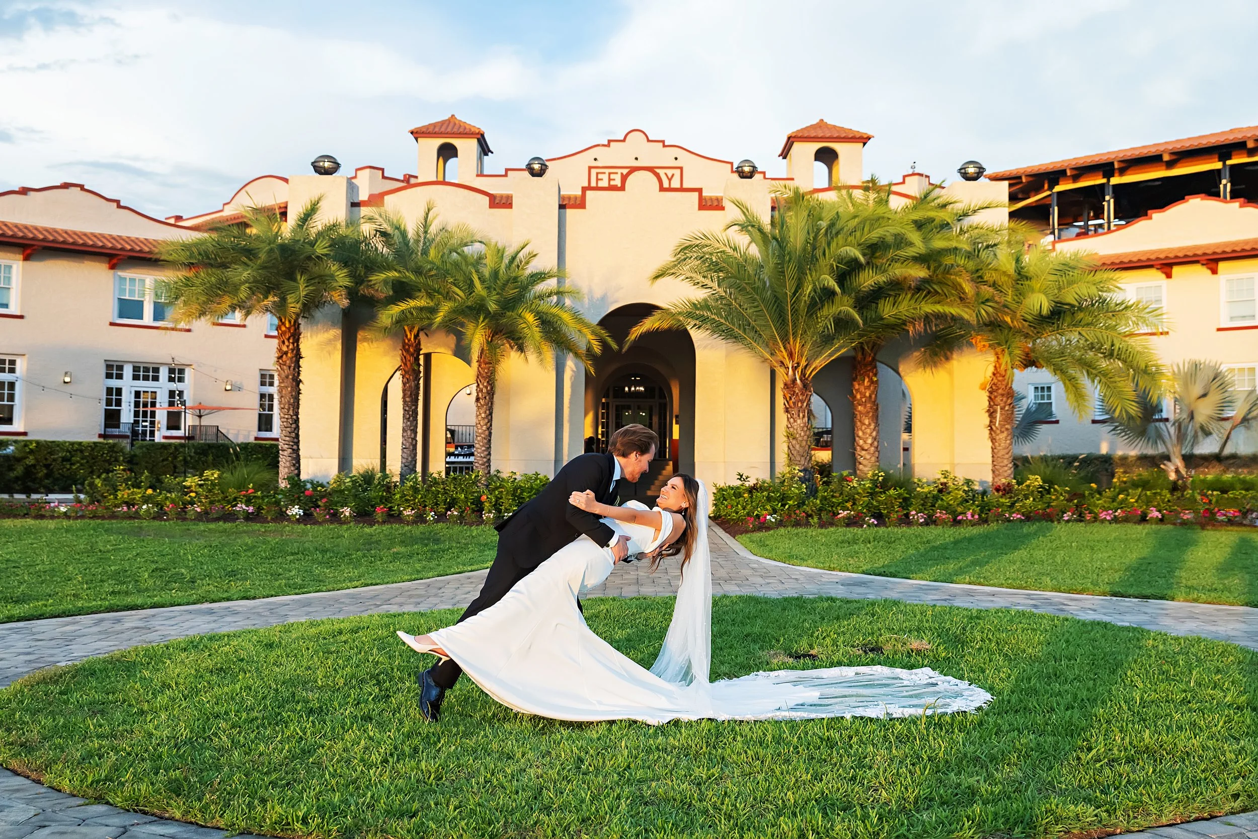 Marde + Troy Step Into The Limelight | Wall Springs Park | Palm Harbor ...