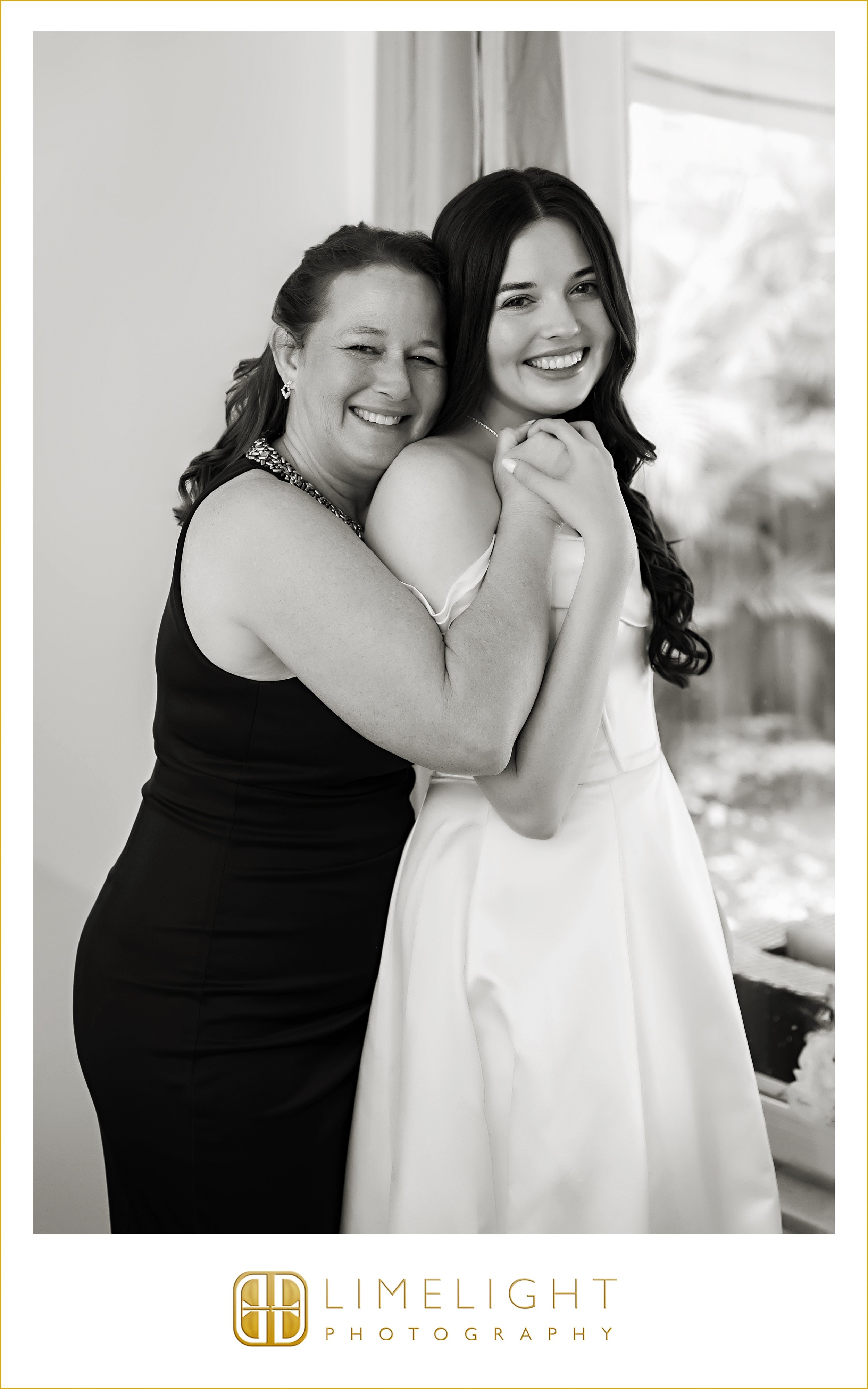 Alexis + Garrett Step Into The Limelight | Sunken Gardens | St ...