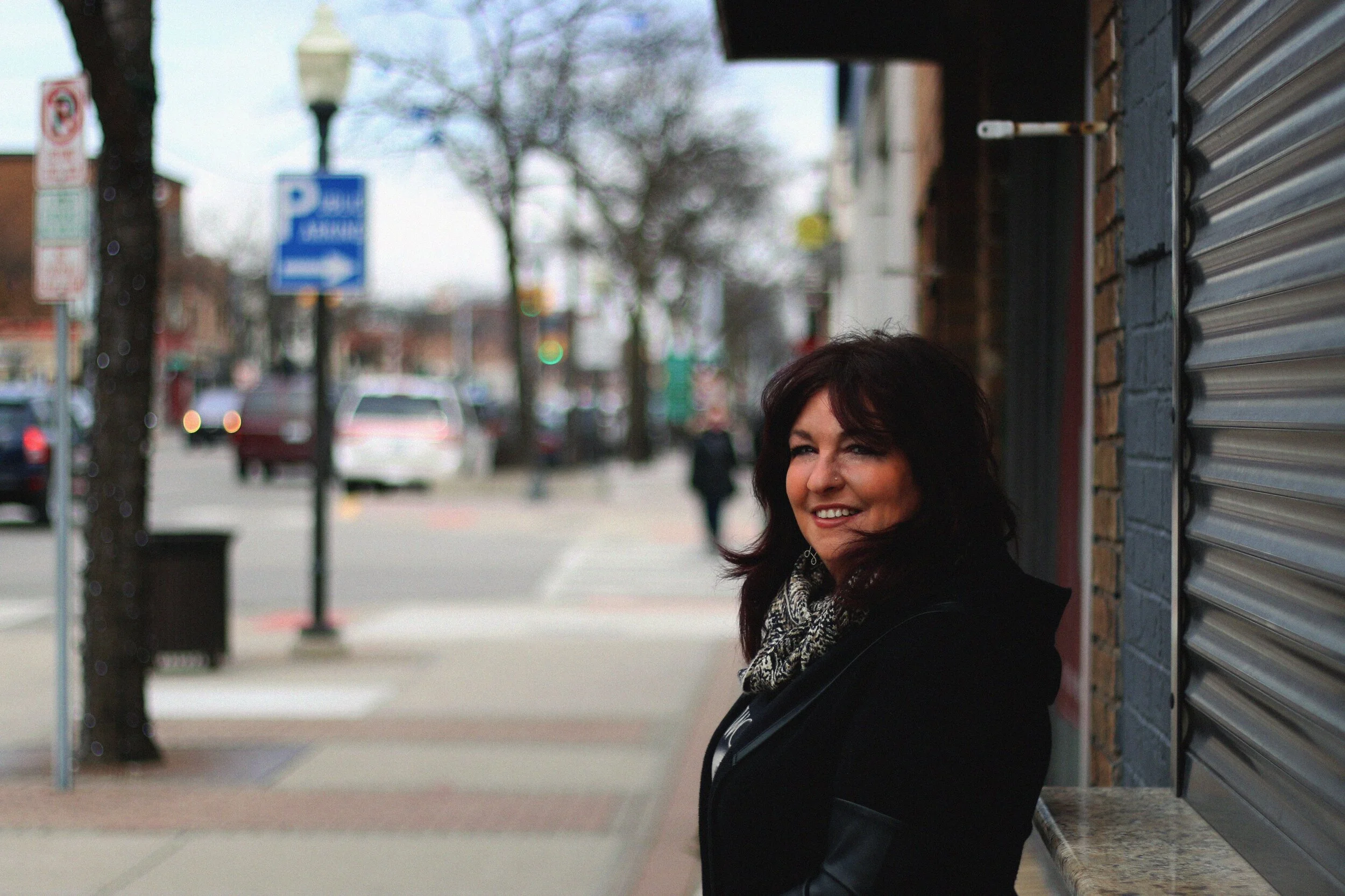 Julia Mary, Psychic Medium