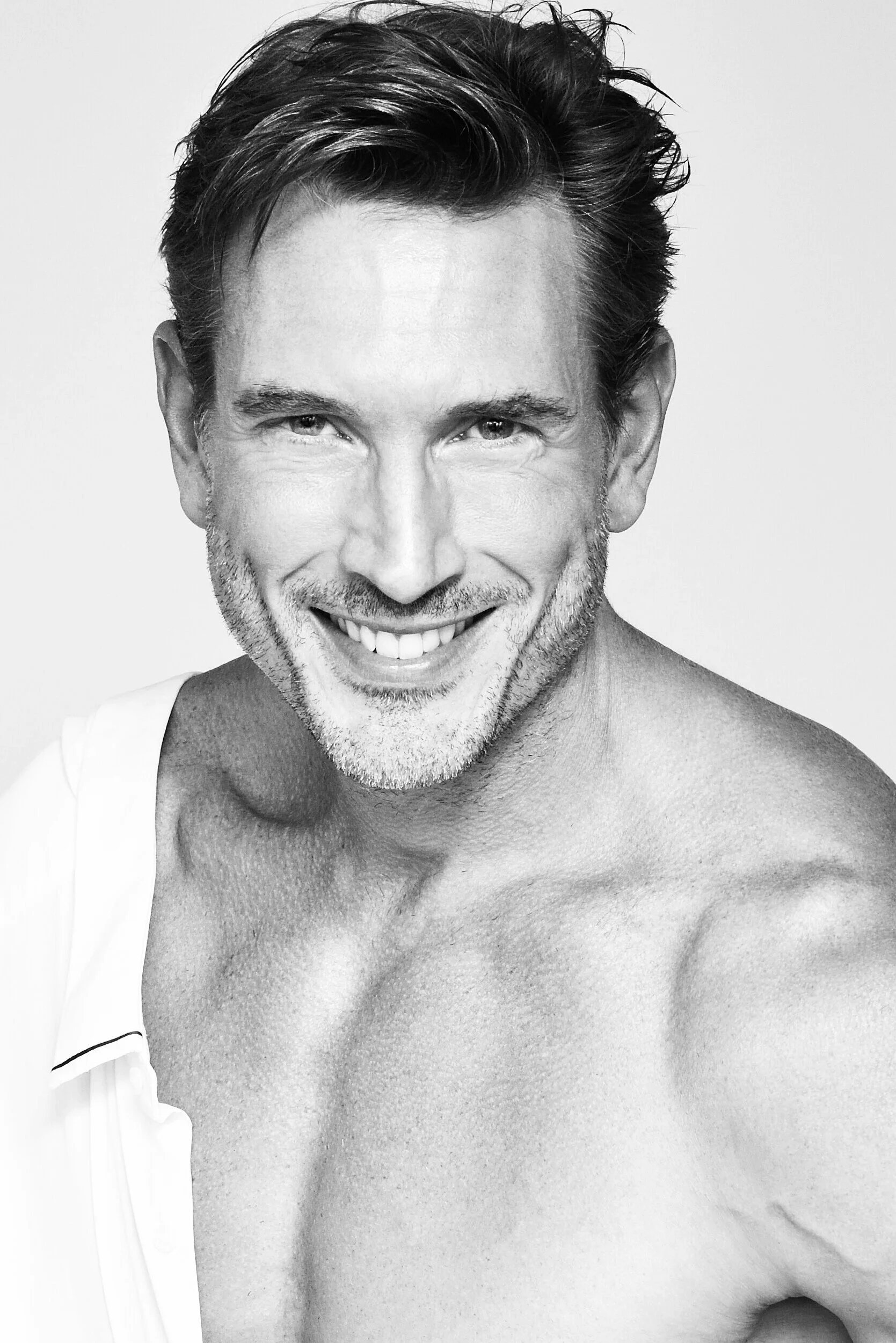 MB MODEL MANAGEMENT