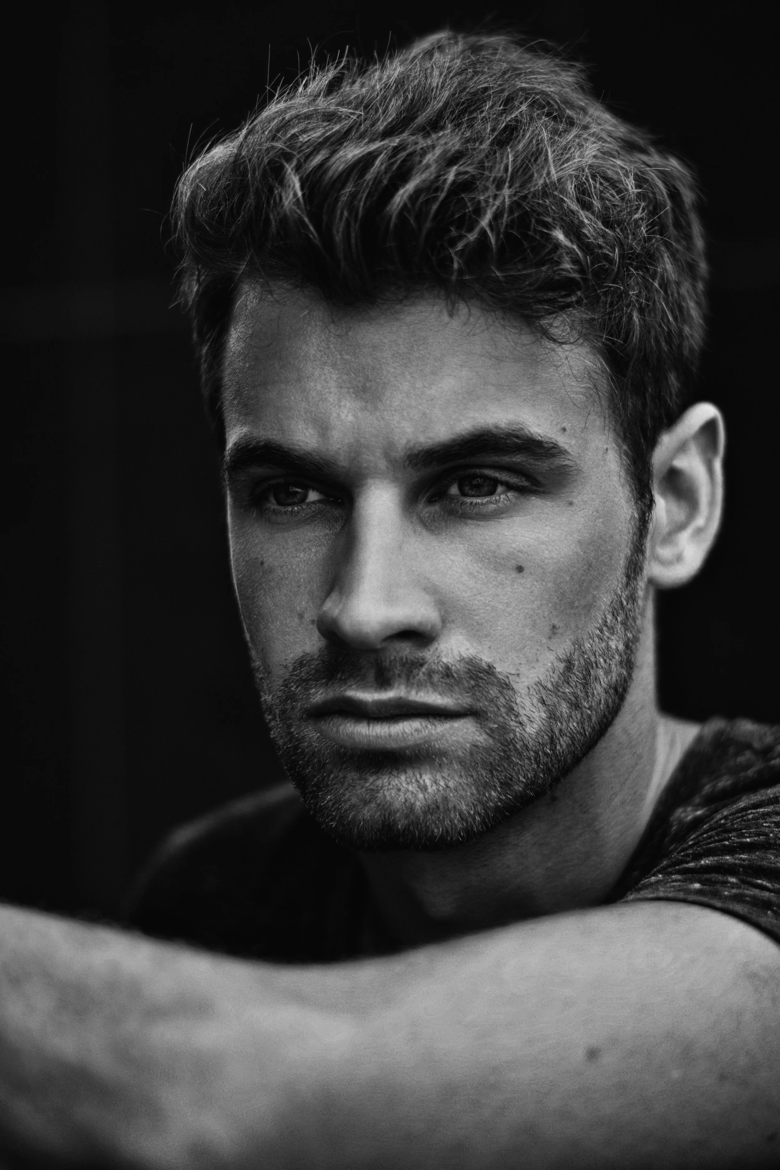 MB MODEL MANAGEMENT