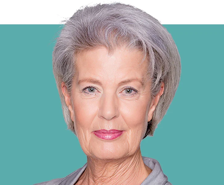 Mr M Riaz - Consultant Plastic, Reconstructive and Aesthetic Surgeon