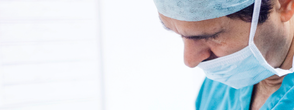 Mr M Riaz - Consultant Plastic, Reconstructive and Aesthetic Surgeon