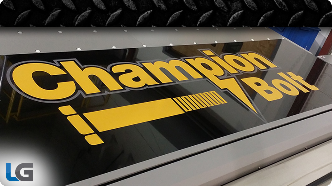 Leader Graphics