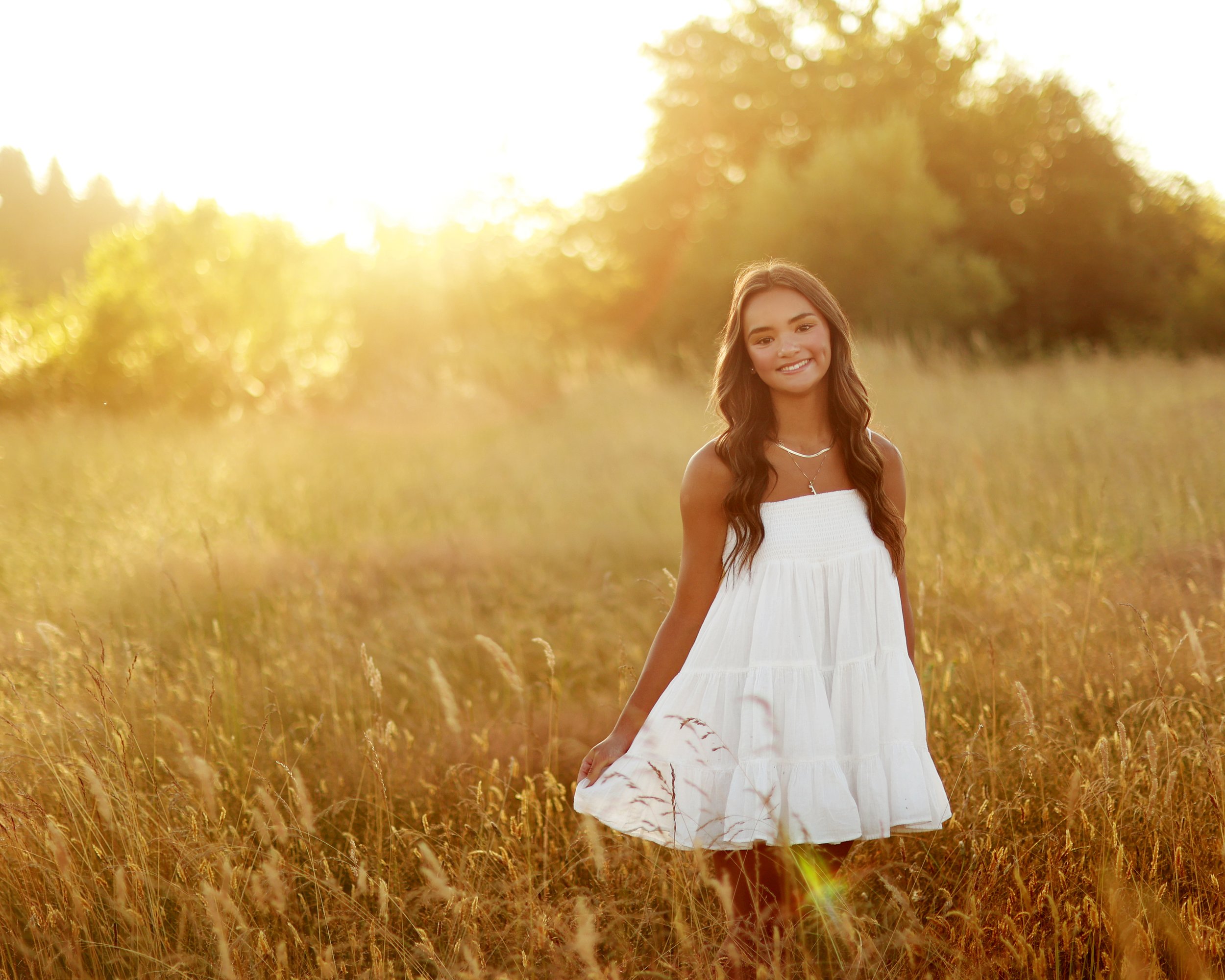 Amya's Portland Senior Pictures at the Rose Garden and Sunflowers ...