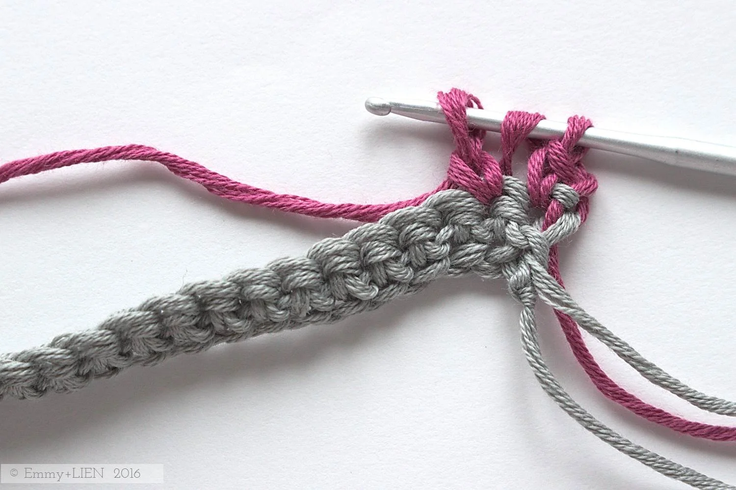 PATTERN + TUTORIAL: Raspberry Ripple Sampler Square — Emmy + LIEN