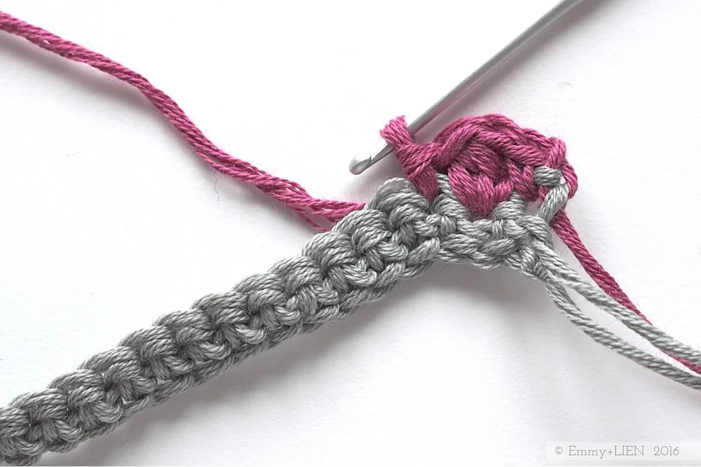 PATTERN + TUTORIAL: Raspberry Ripple Sampler Square — Emmy + LIEN