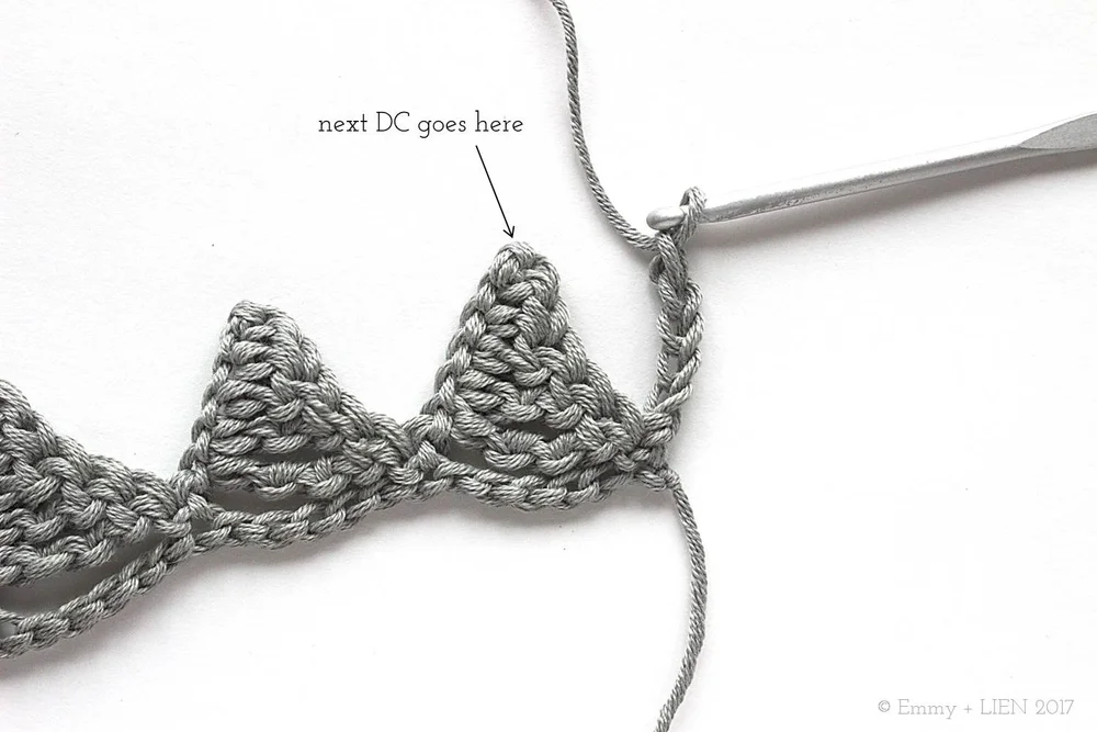 PATTERN + TUTORIAL: Wedged In Sampler Square — Emmy + LIEN