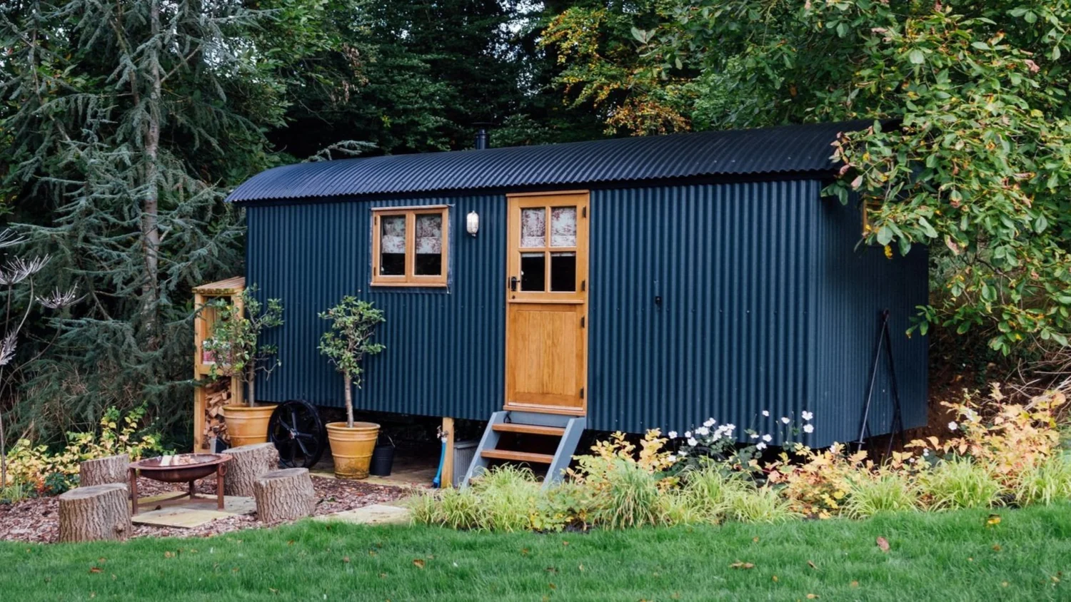 Shepherd Hut - Shepherds Huts For Sale | Red Sky Shepherds Huts