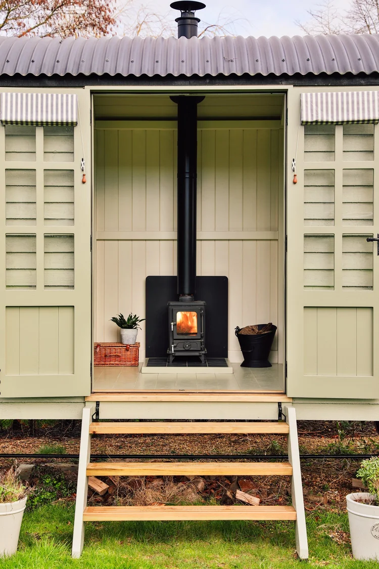 Huts Available Now | Red Sky Shepherd's Huts — Red Sky Shepherd's Huts
